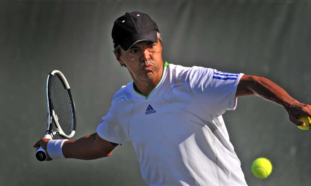 Castillo beats Vines at Men's 55 National Clay Court Championships