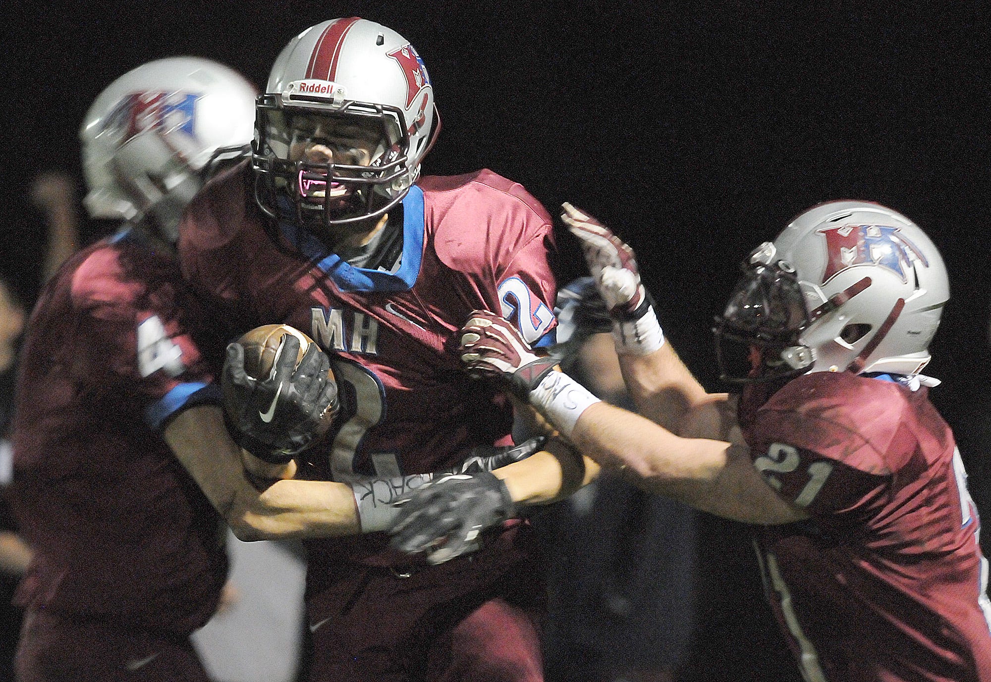 Hopedale's Brian Espanet wraps up college football career at UNH