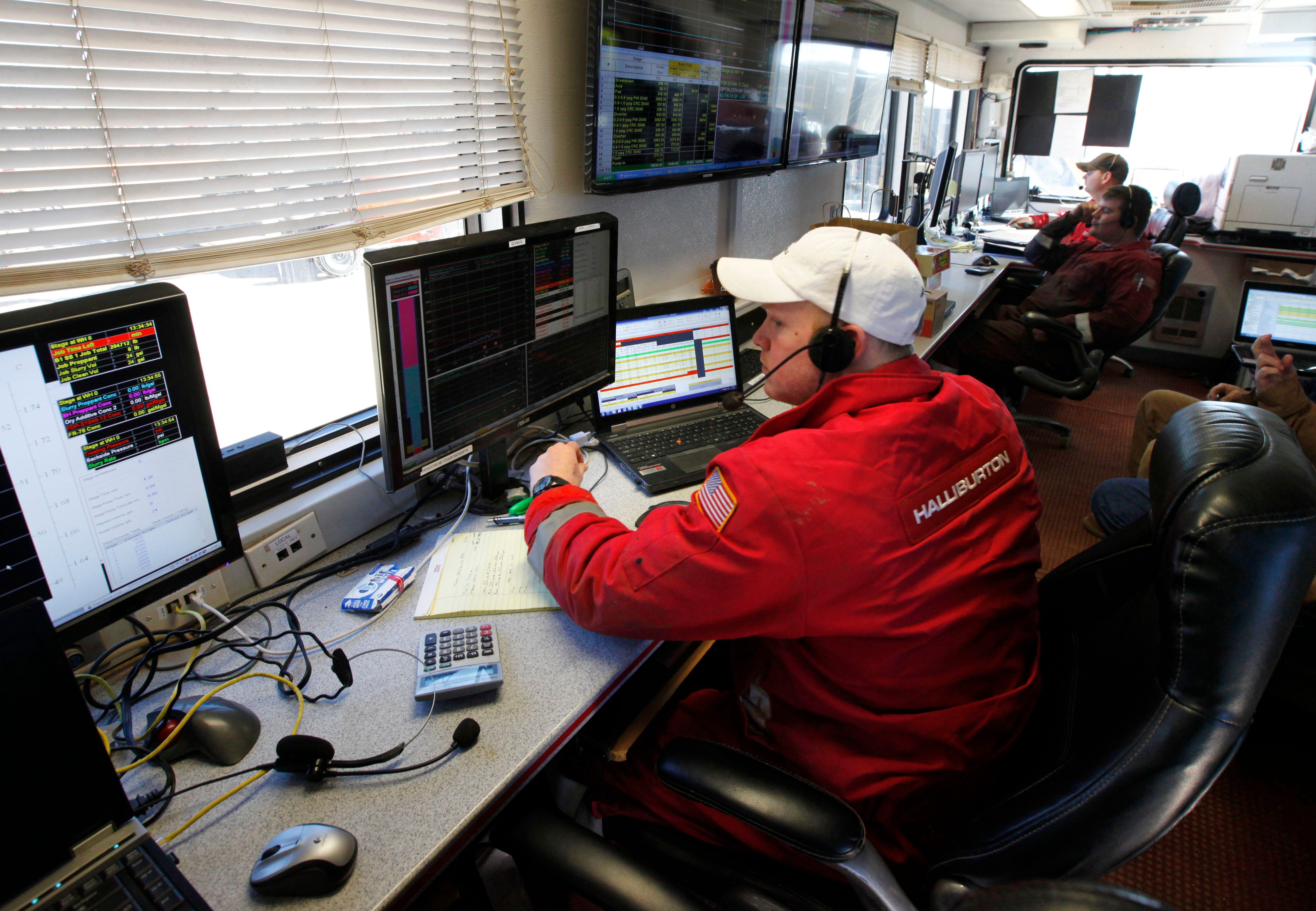 Halliburton buys Tulsa-based Summit ESP Inc.