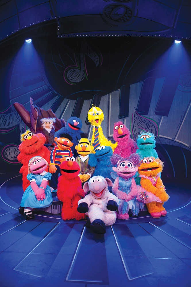 Sesame Street Live Elmos Green Thumb