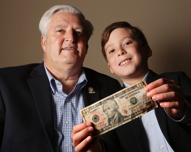 Joe Blundo commentary: Founding Father has currency with them