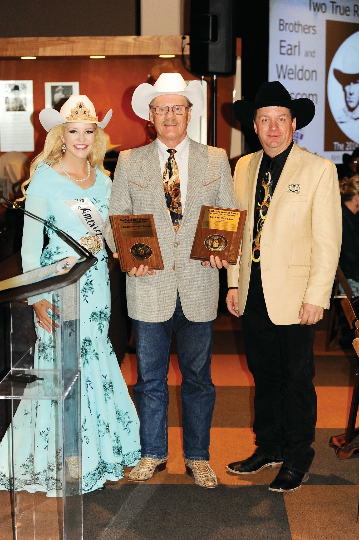 Earl Bascom and brothers inducted to rodeo halls of fame