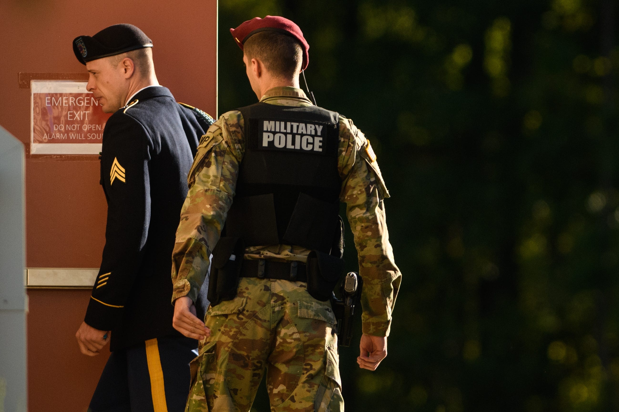 Convicted murderer at Bergdahl trial: 'I got my firing squad standing by'