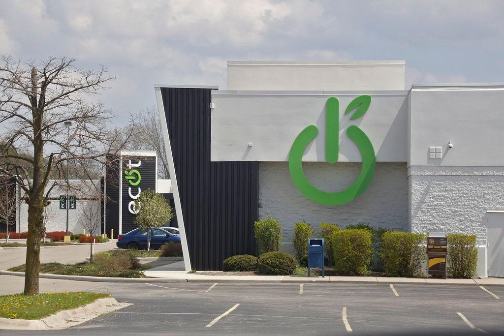 Sold! City schools wins auction for shuttered ECOT headquarters