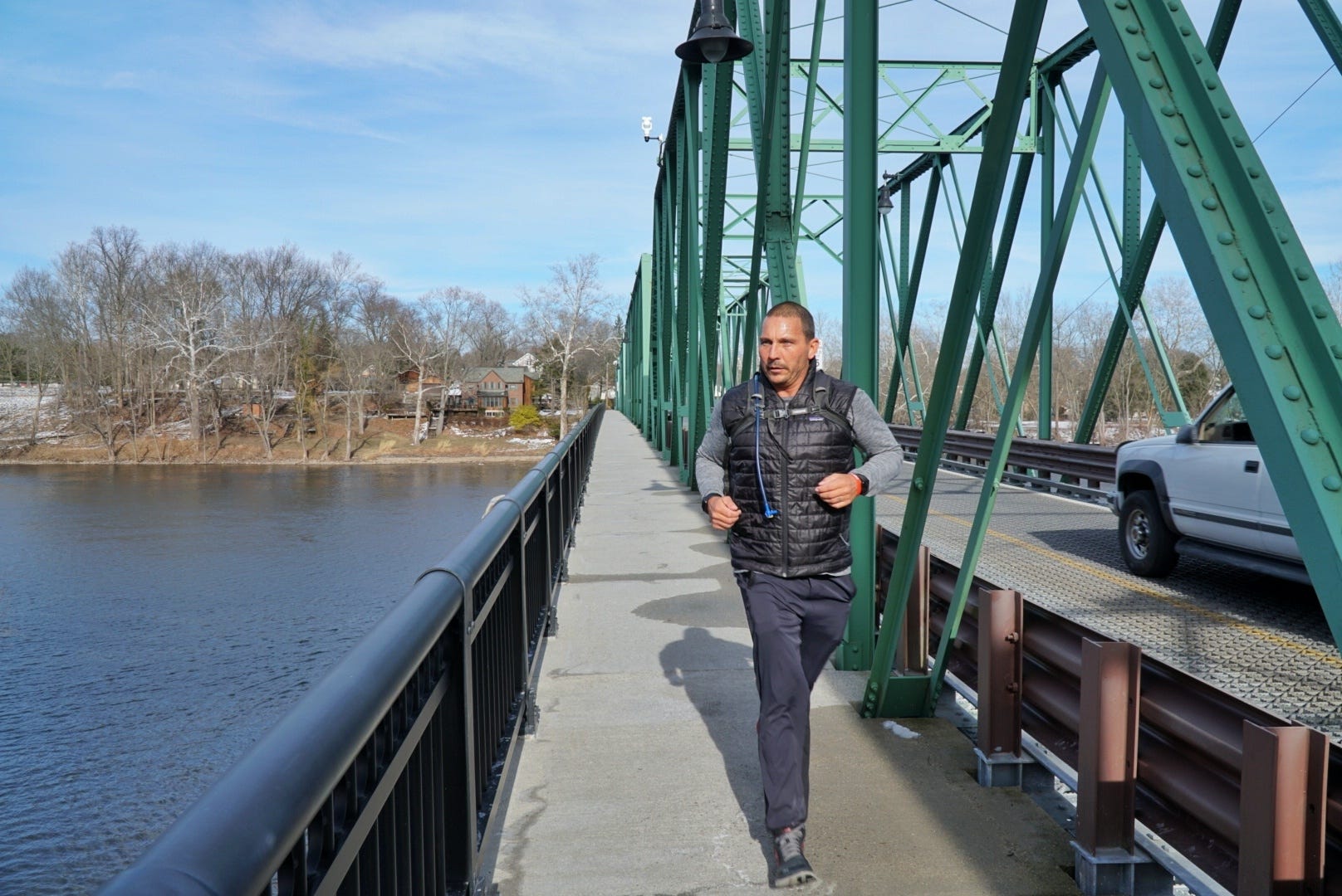 Beaches man ran across America, facing his troubled past