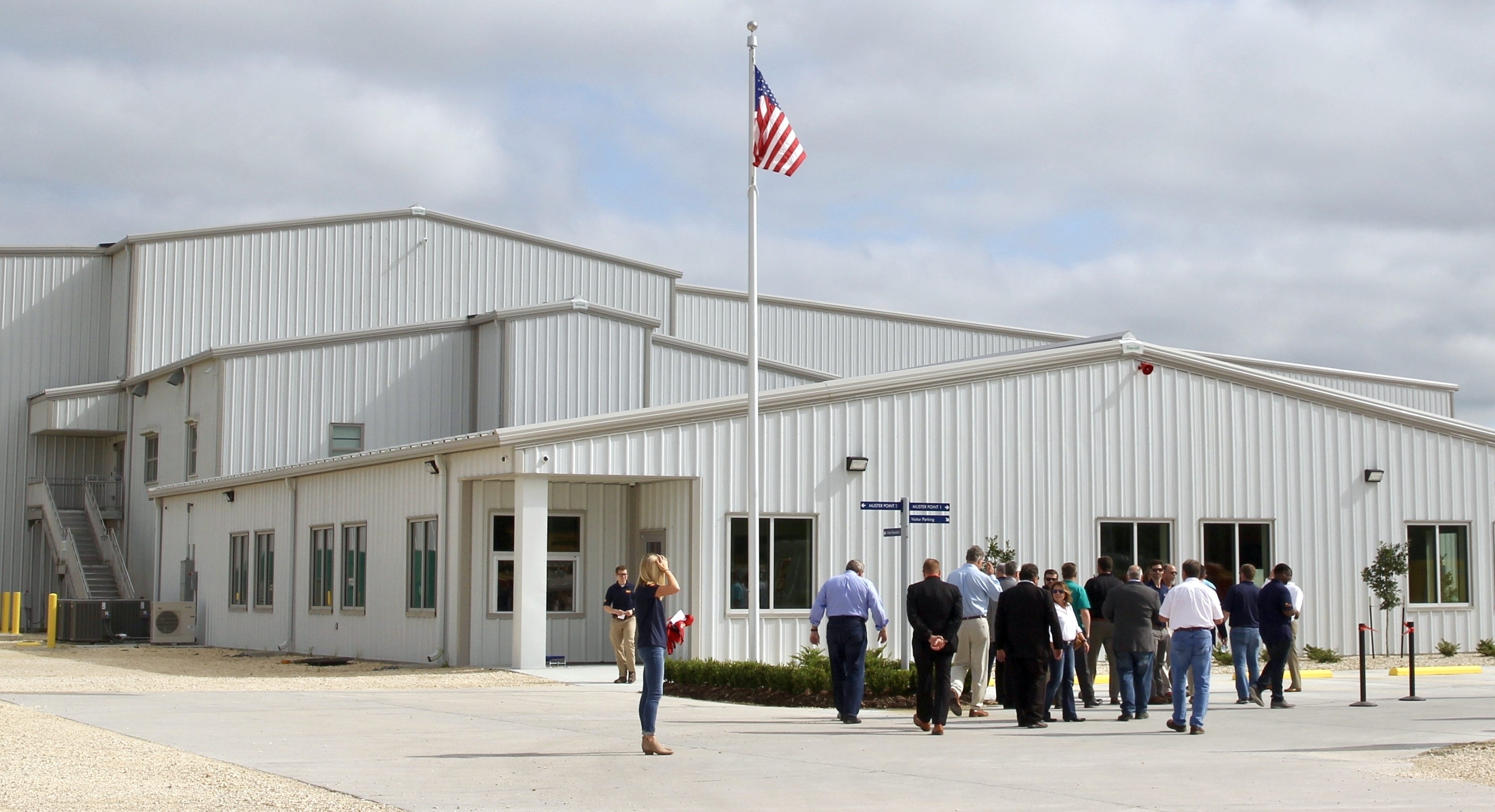 Shell opens $20 million distribution center in Houma