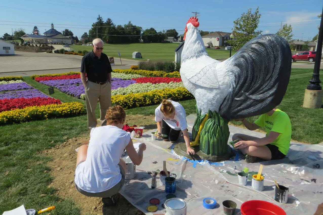 The history of Noodles, the 7-foot rooster statue