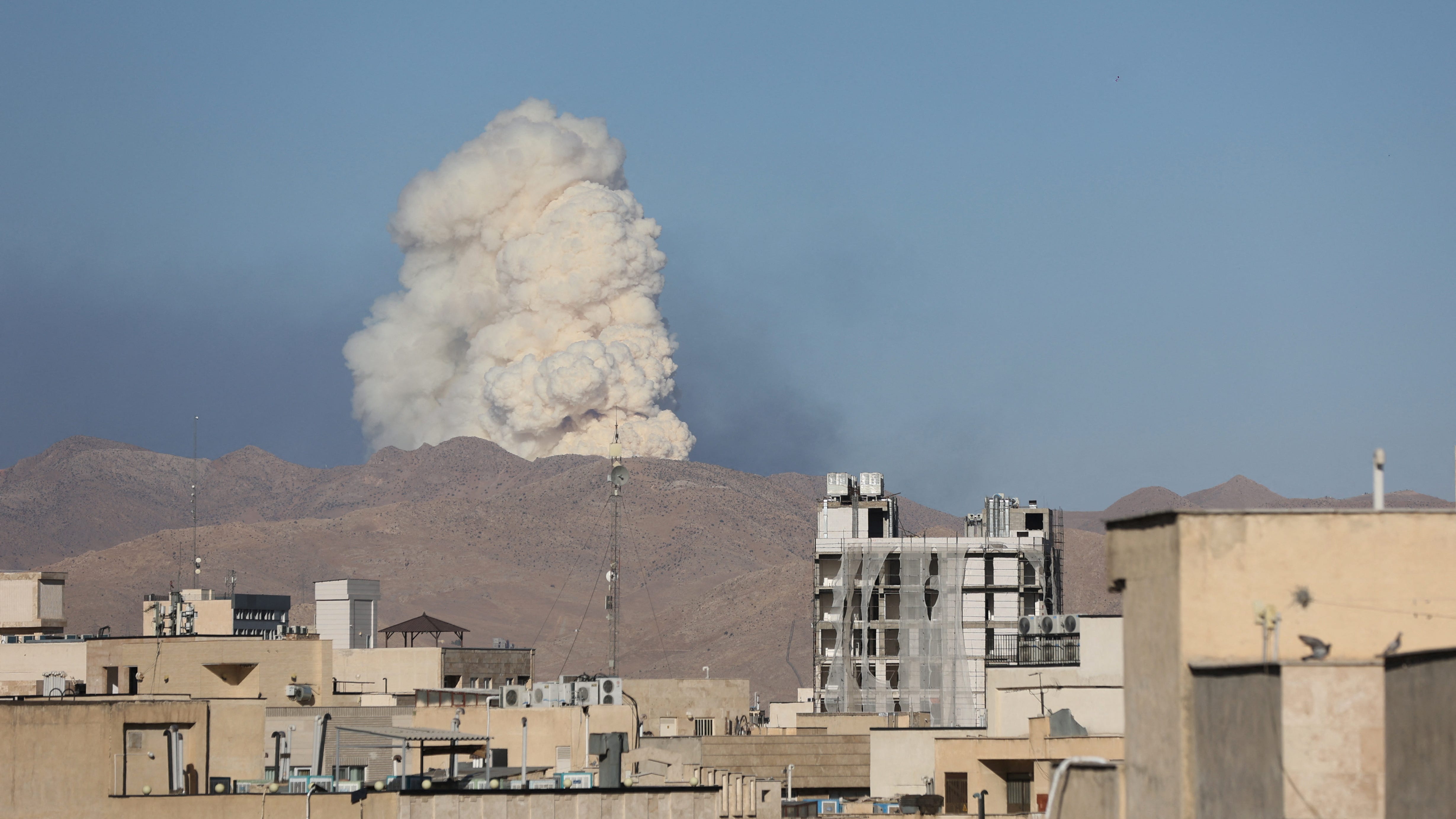 A US attack on Iran could put 40K American troops at risk