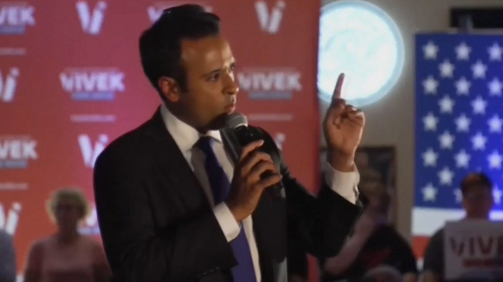 3 key moments from Ramaswamy town hall on crime
