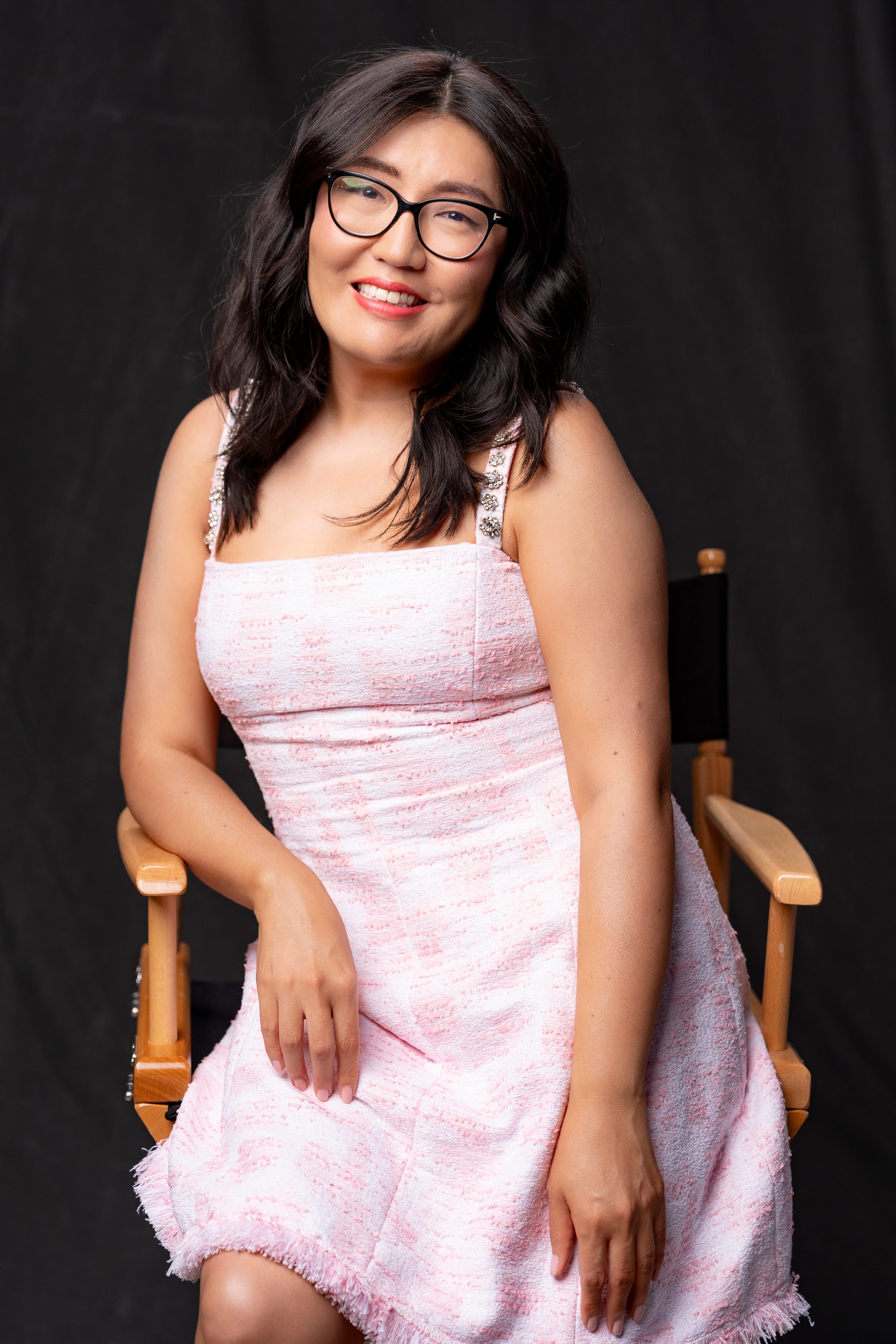 Jenny Han: Directorial Debut & New Novel – Archyde