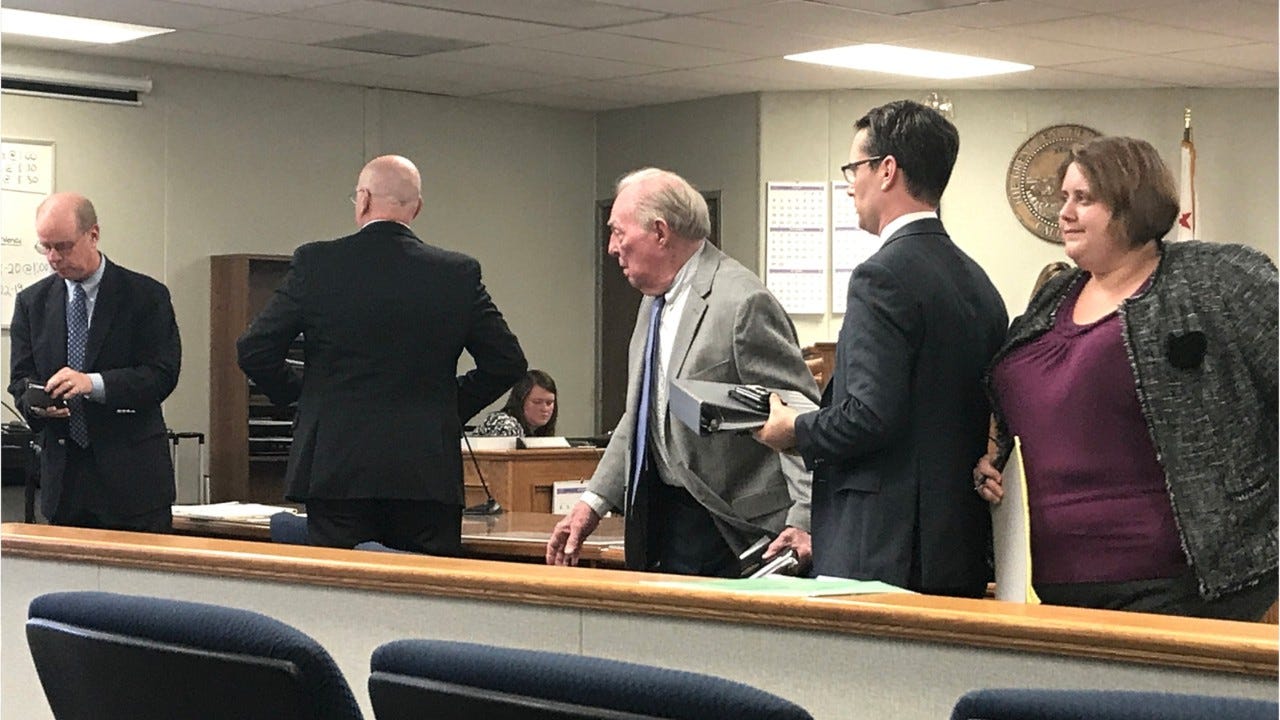 Longtime Redding lawyer and philanthropist, Dugan Barr, dies at 77