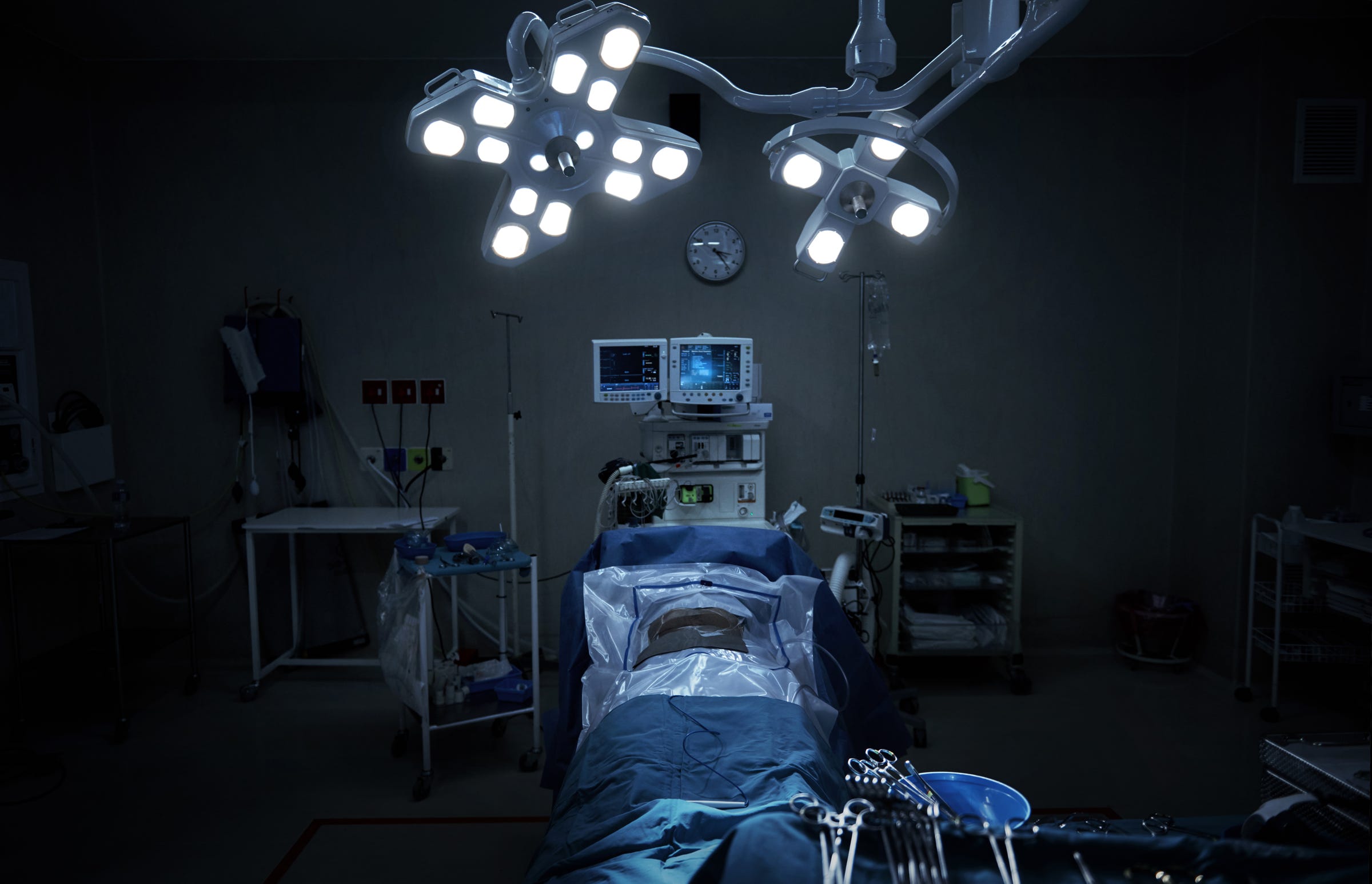 Arizona medical chain chased profits, is accused of harming patients