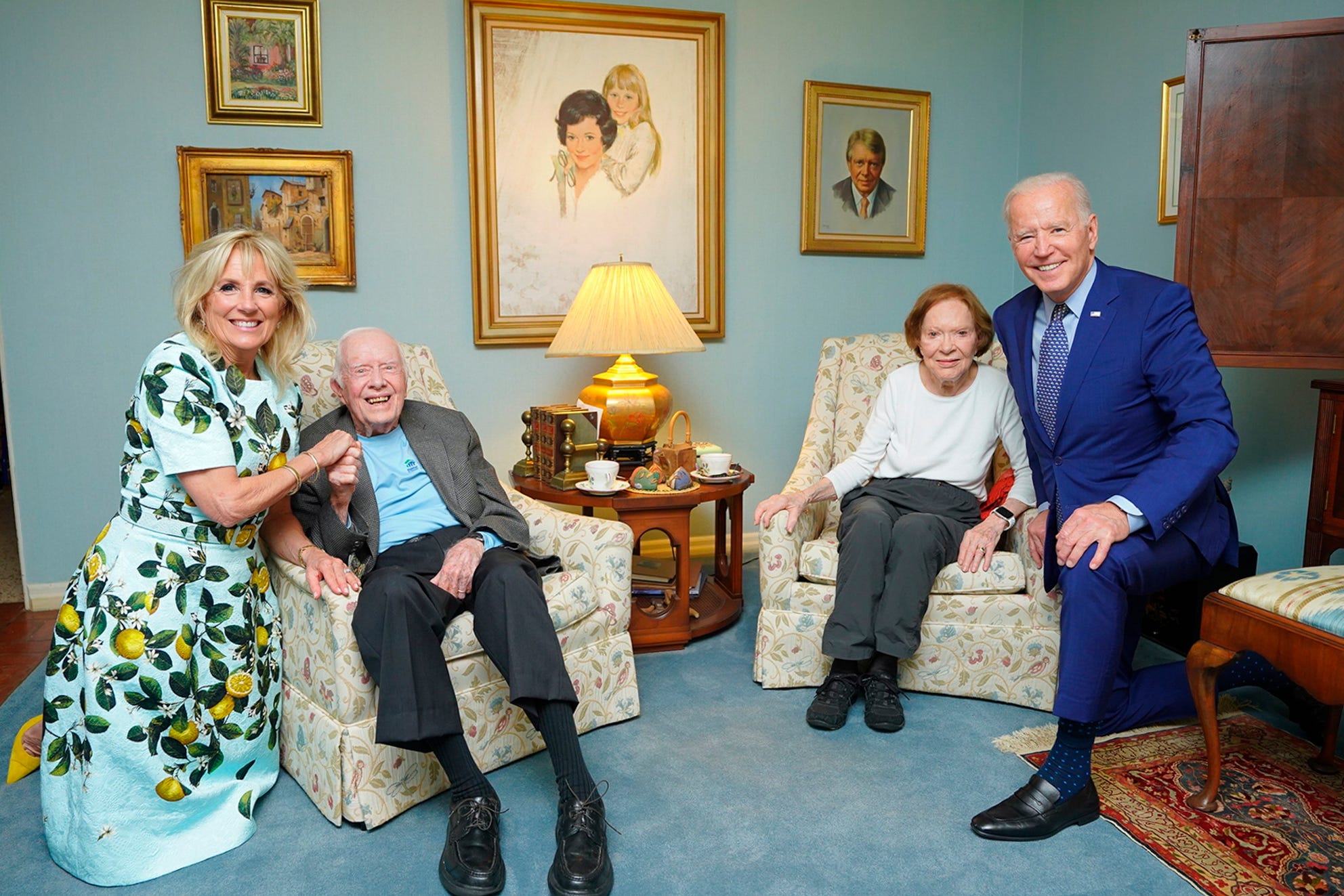 The Bidens are larger than the Carters in presidential photo The Bidens are larger than the Carters in presidential photo
