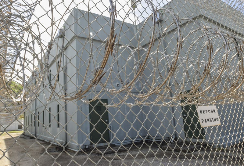 Federal prisons' chief on Guam, tours facilities | Local News | guampdn.com