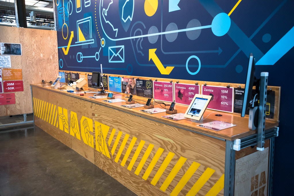 Facebook taps artificial intelligence for users with disabilities ...