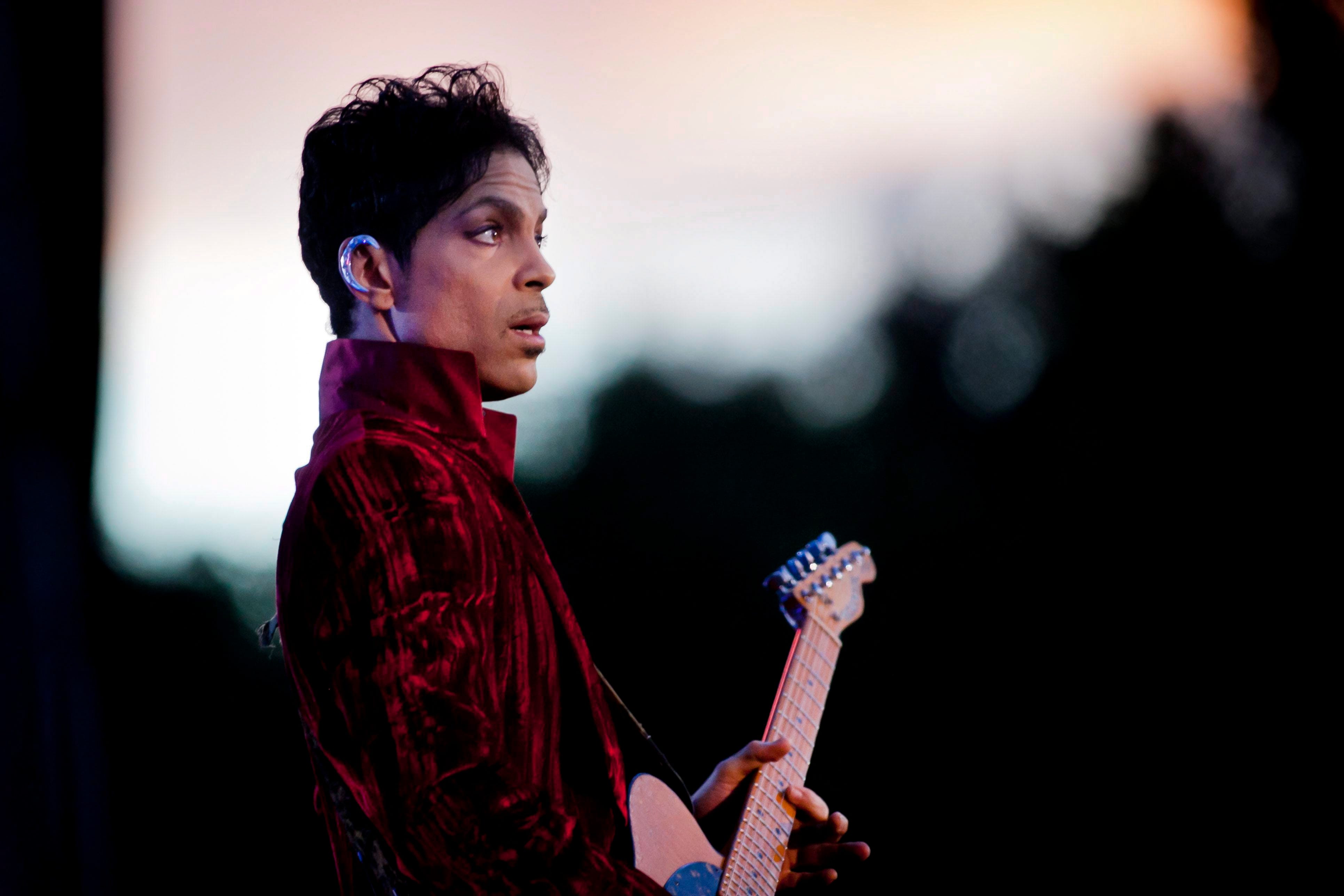Prince's death, Day 8: Overdose investigation | kvue.com