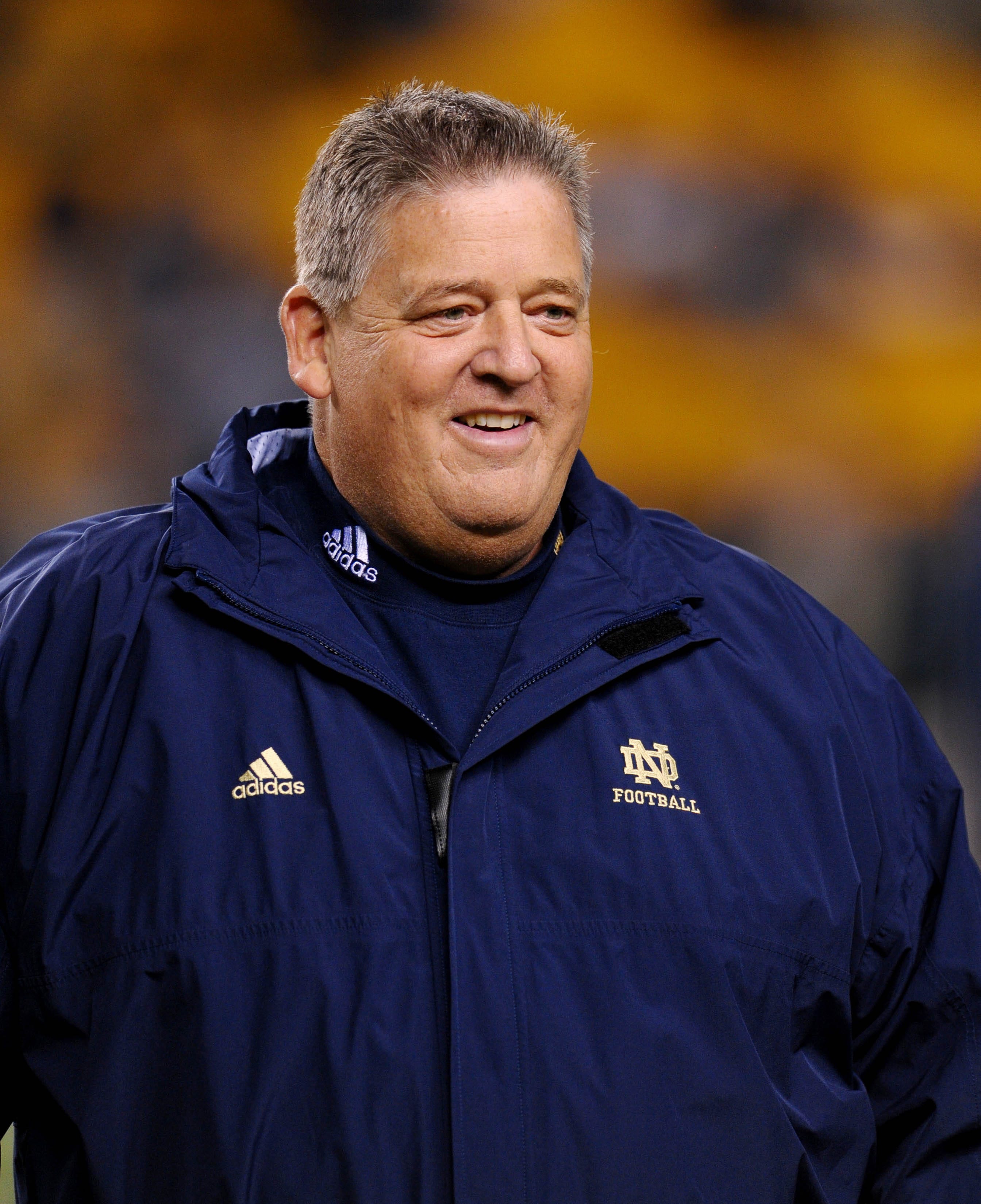 Charlie Weis still raking in cash from Notre Dame, $2.05M in 2014 ...