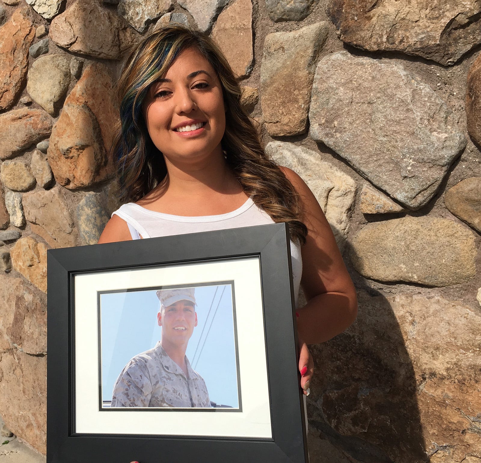 Marine who took his life to be awarded degree | firstcoastnews.com