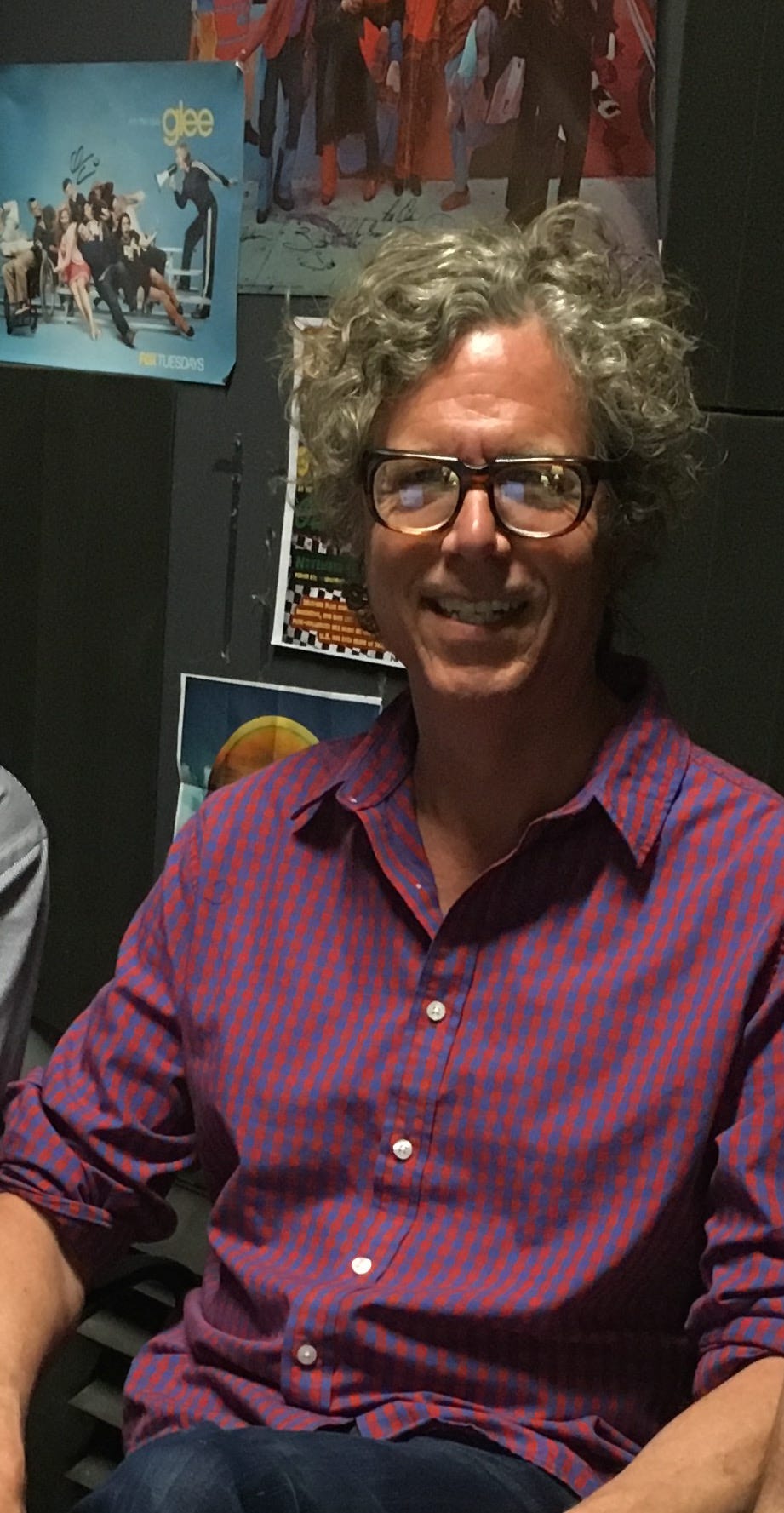 A conversation with Gary Louis of the Jayhawks | 11alive.com