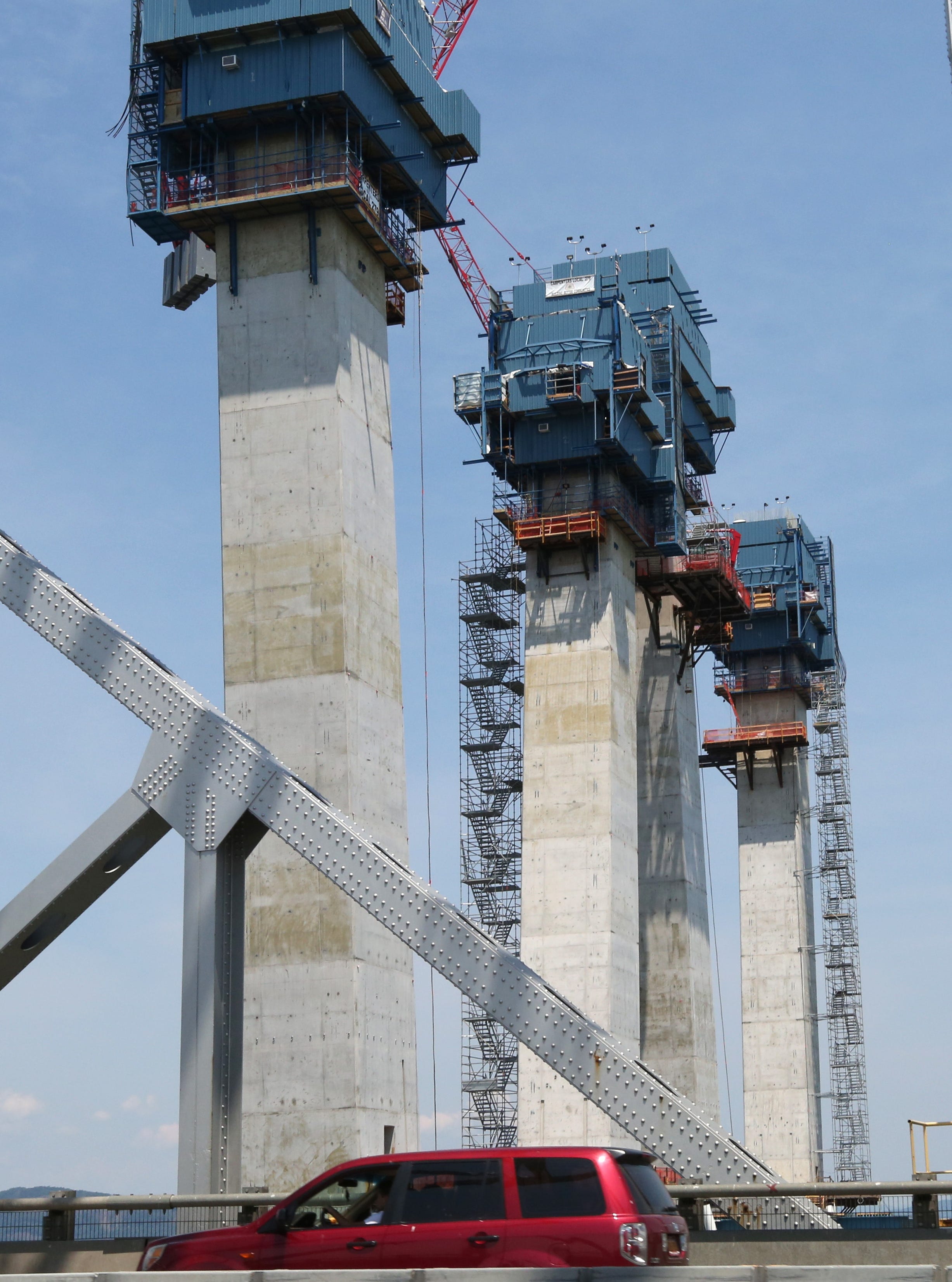 Terry Towle Sr. VP at Fluor discusses the $4 Billion 3.1 mile Tappan ...