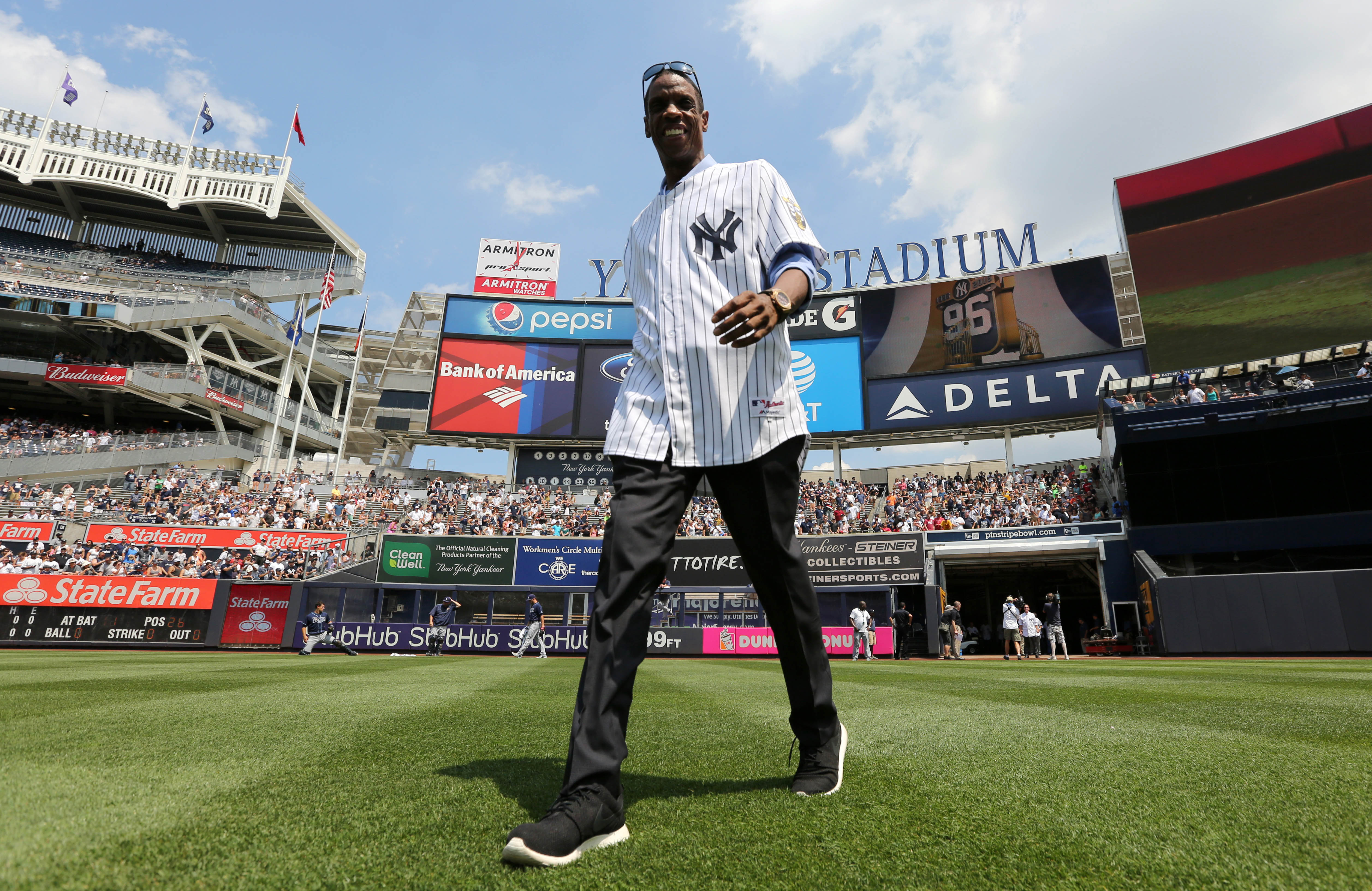 Dwight Gooden refutes claims about health as concern for welfare grows