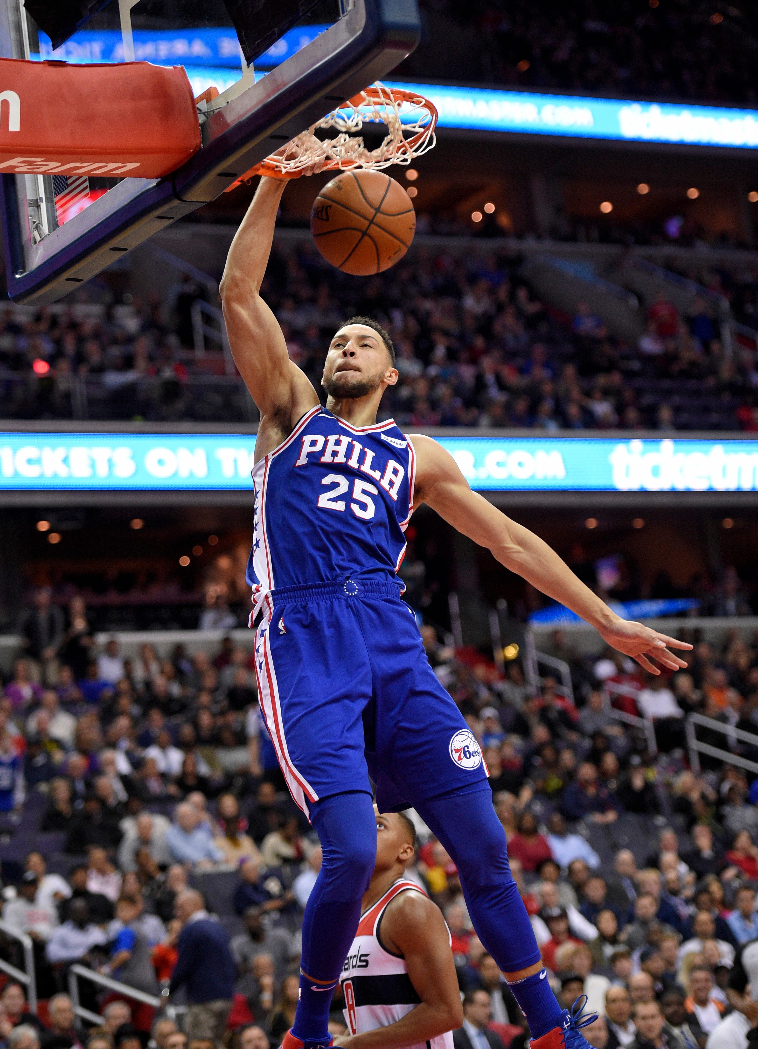 76ers' Ben Simmons gives glimpse of what's to come with s...