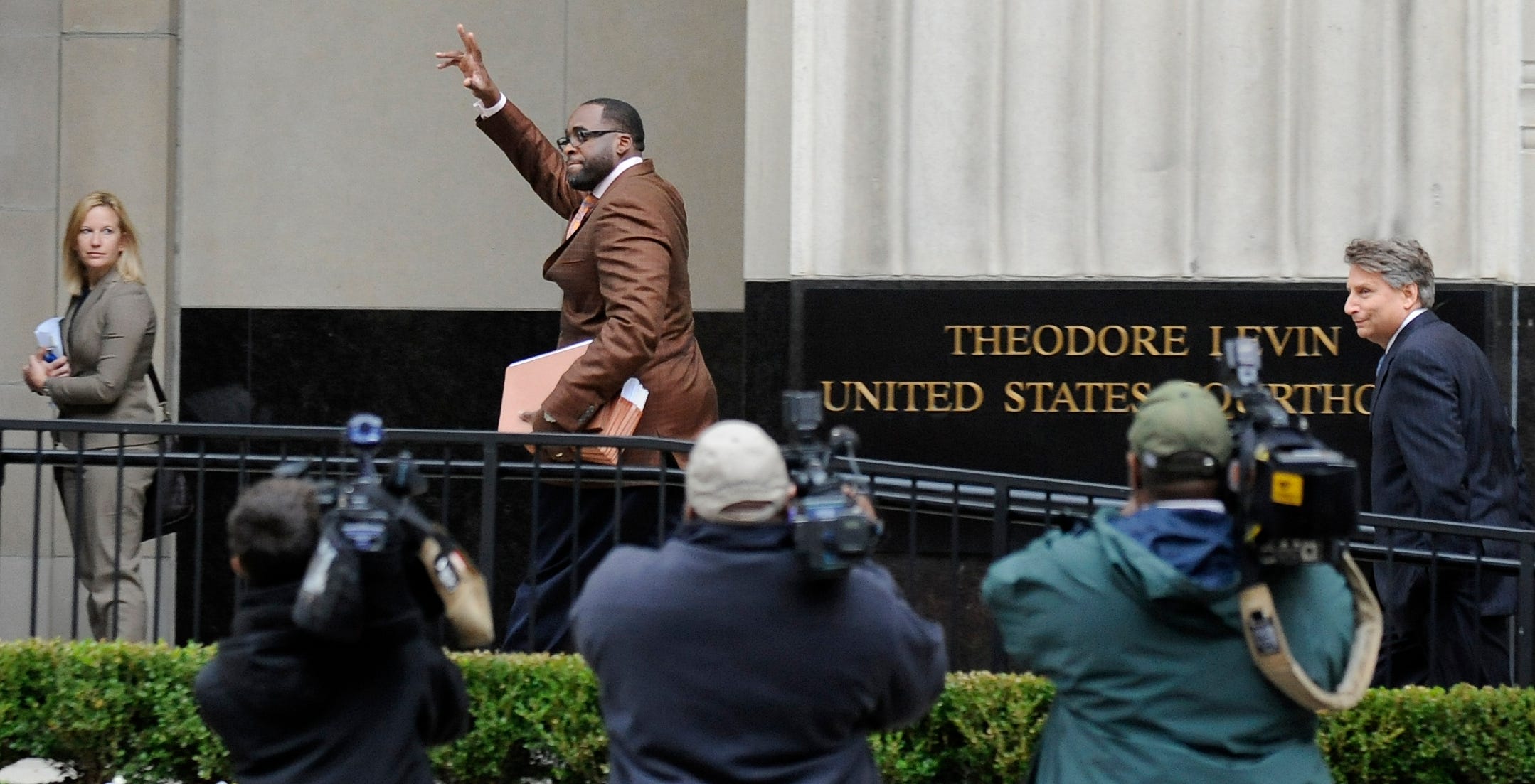 Former Detroit Mayor Kwame Kilpatrick released from prison after Trump ...