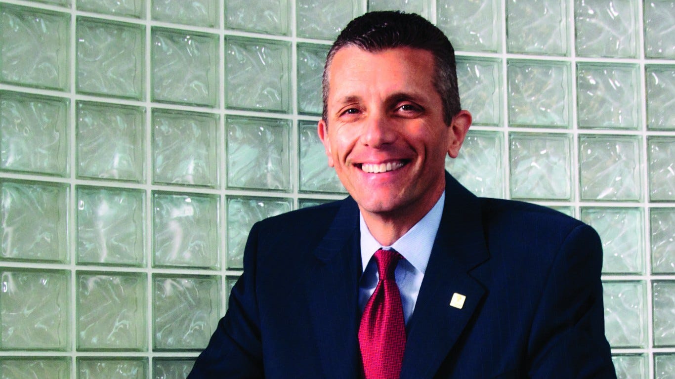 The highest-paid CEOs at the largest US companies