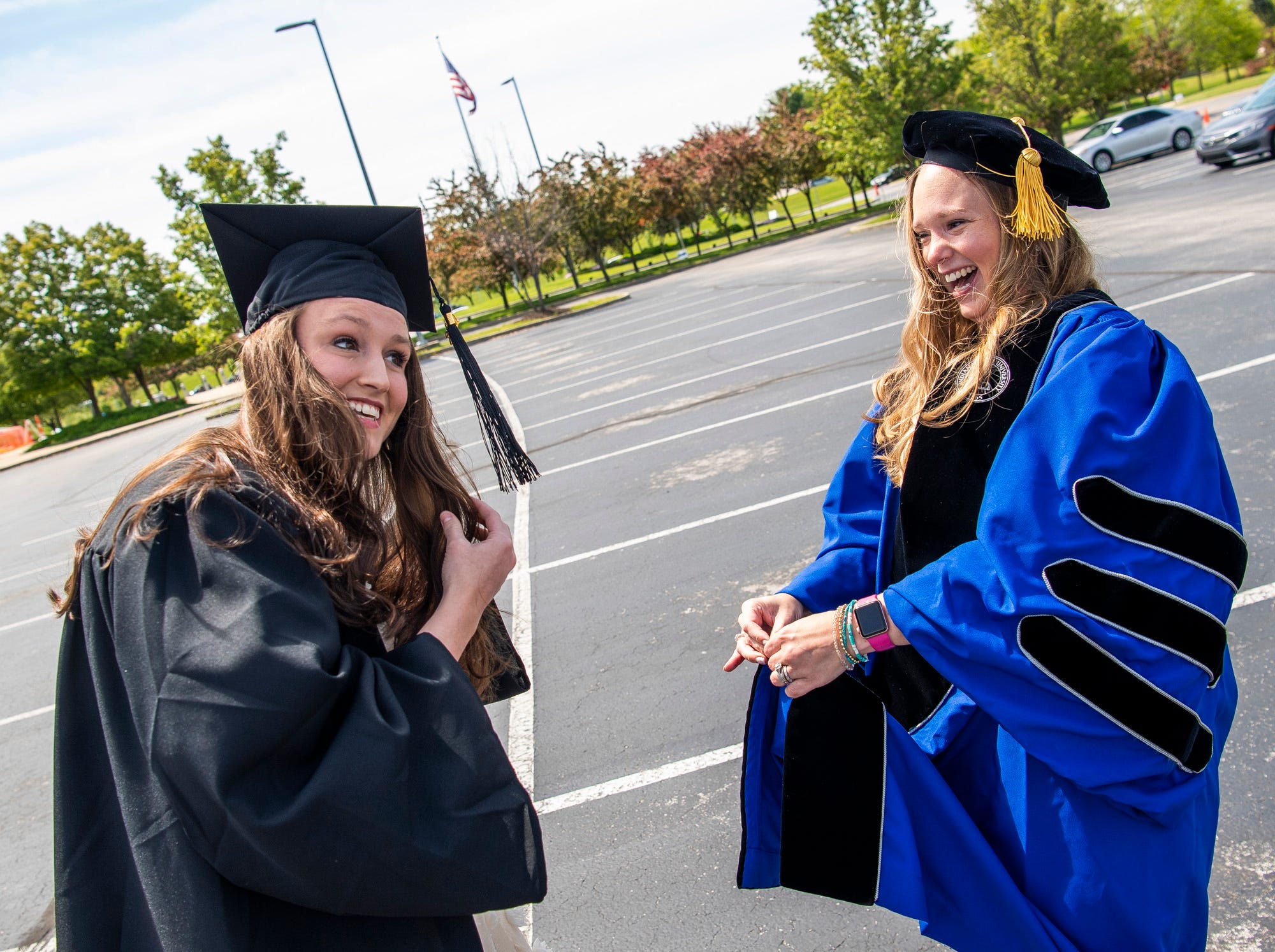 Ivy Tech celebrates nearly 1,500 grads in hybrid commencement