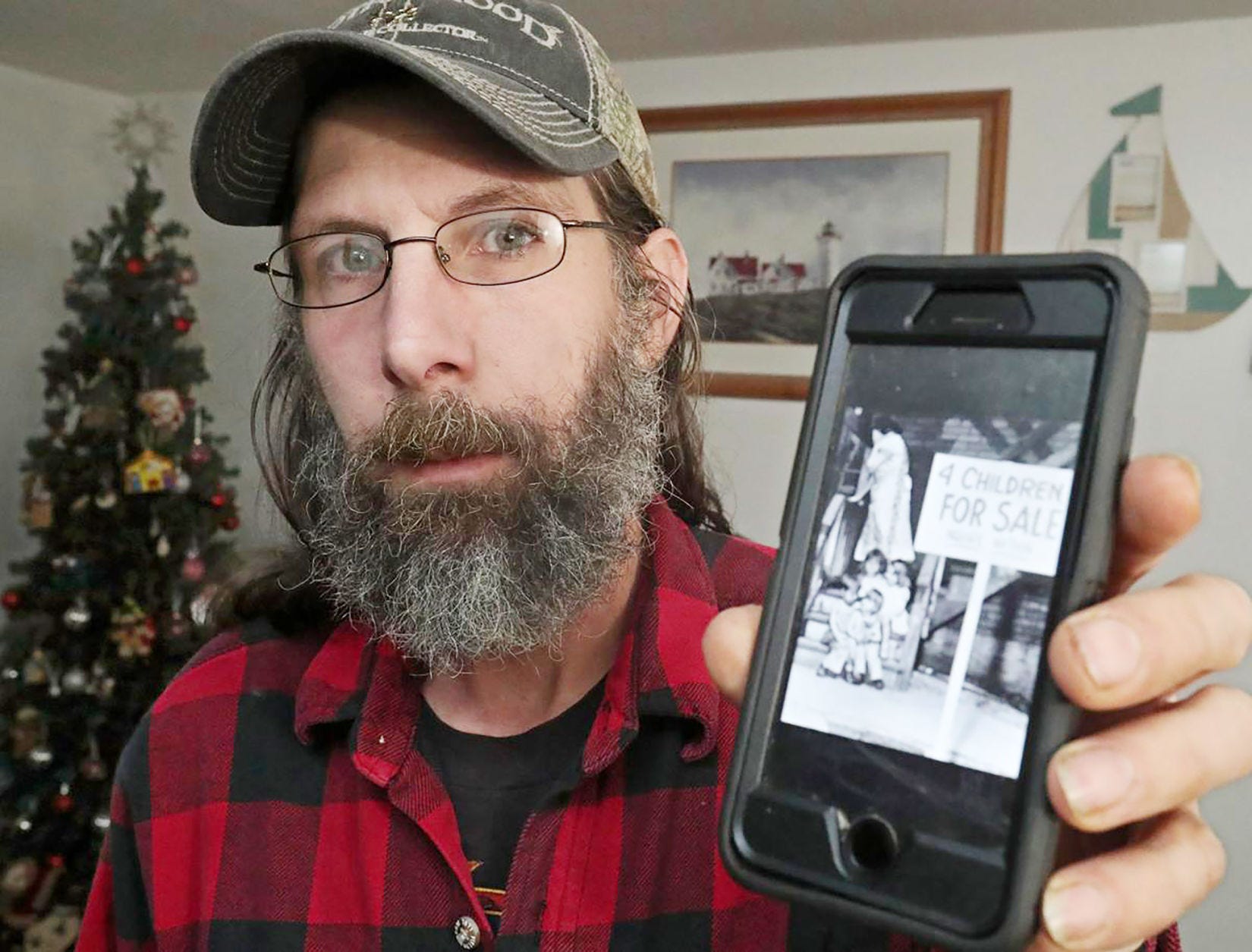 South Dakota man whose father was in '4 Children For Sale' photo pieces ...