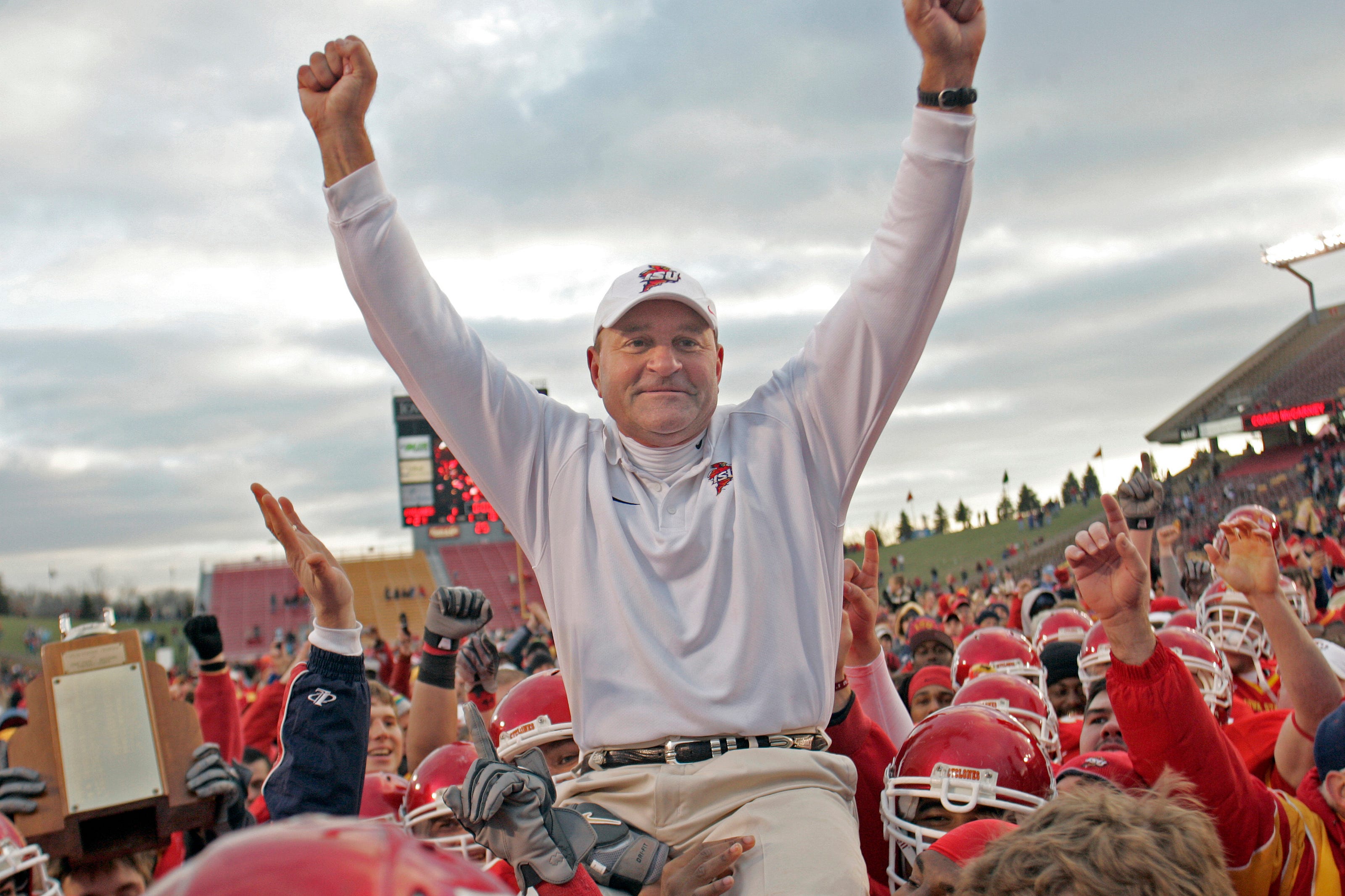 Kinnick a 'perfect' homecoming for Dan McCarney