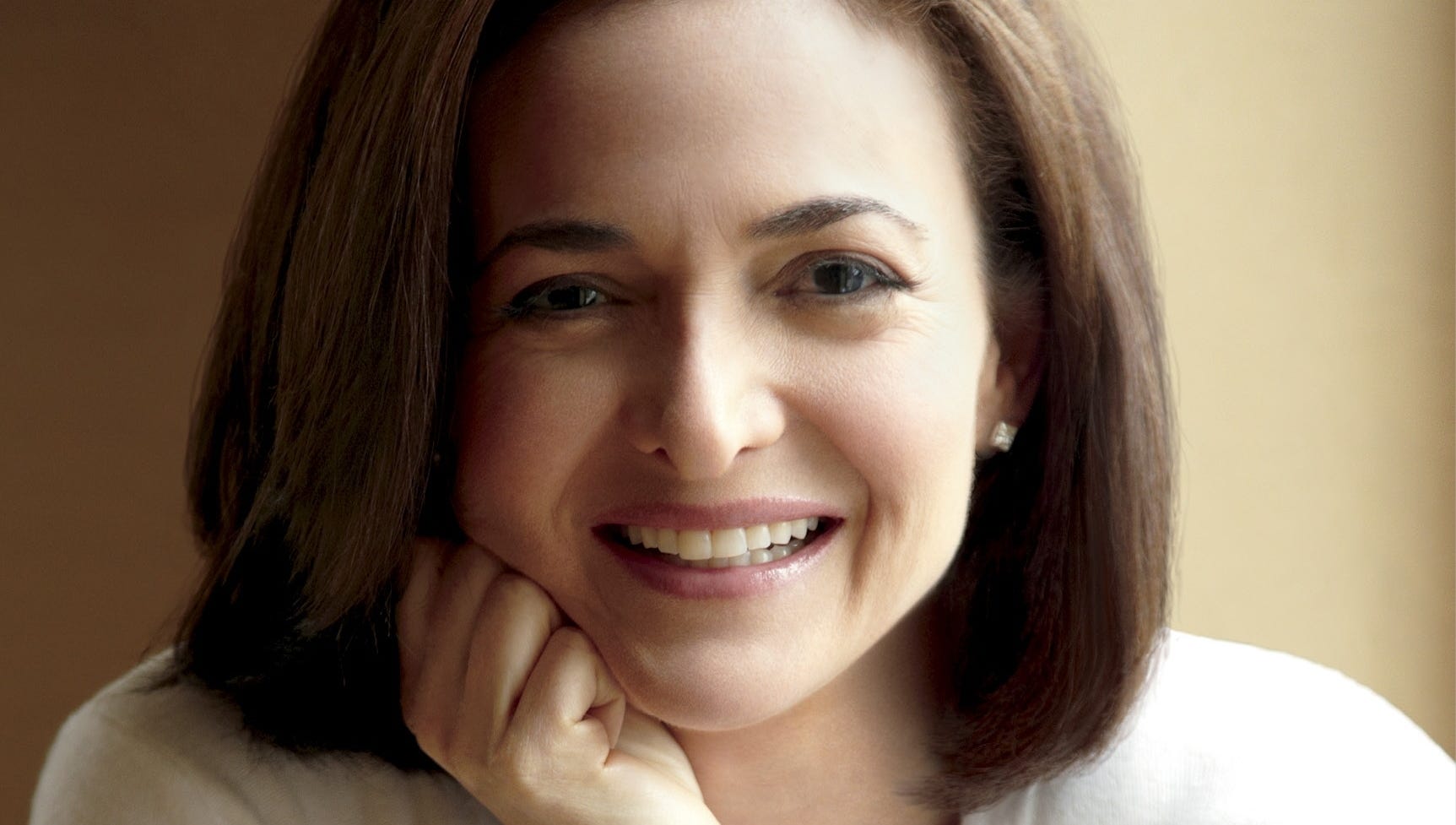 Facebook's Sandberg wants to lead new women's movement