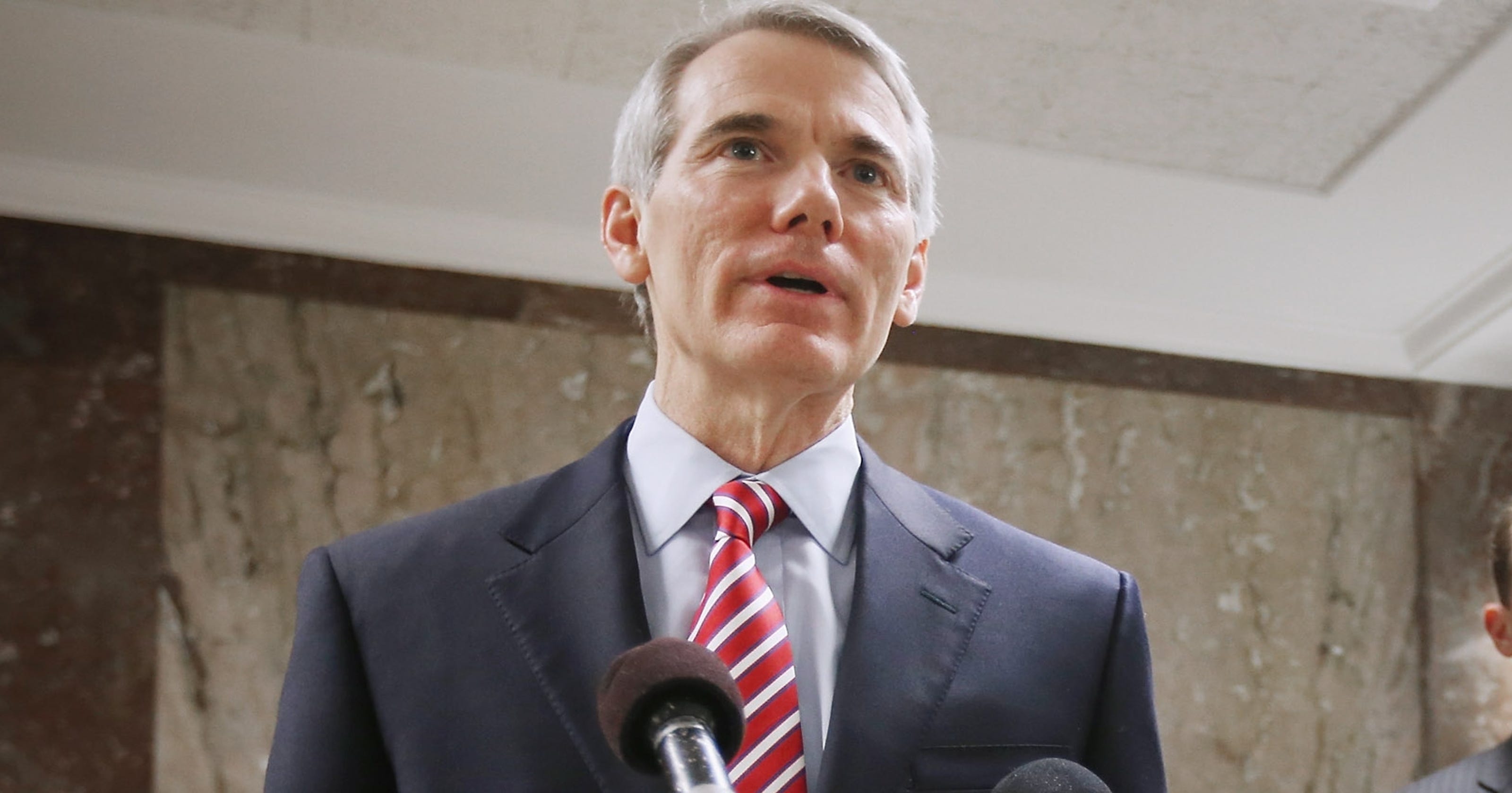 Republican senator announces support for gay marriage