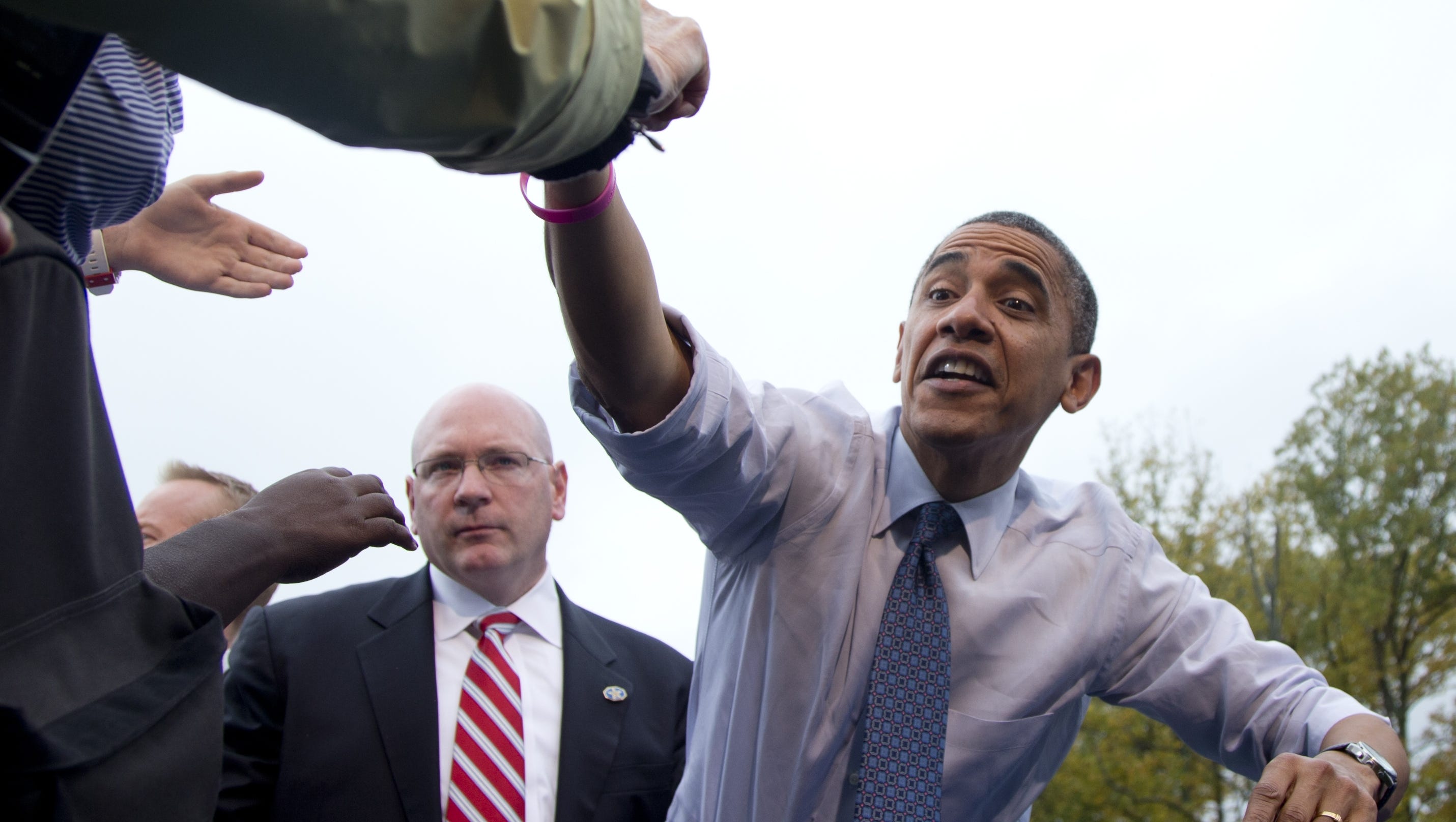 Celebrities, Washington elite join Obama money push