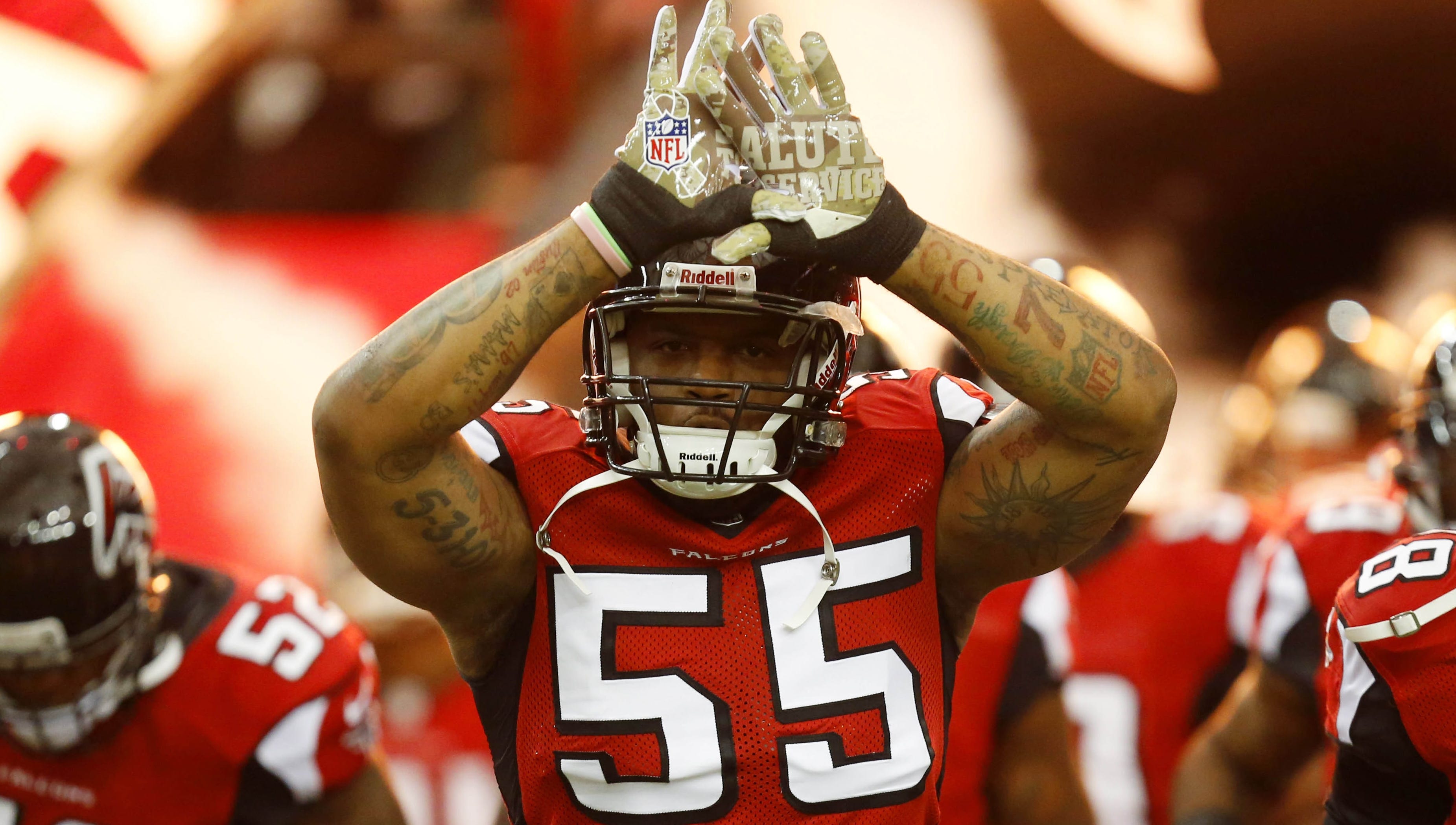 Falcons' Abraham has sights set on Super Bowl, Hall of Fame