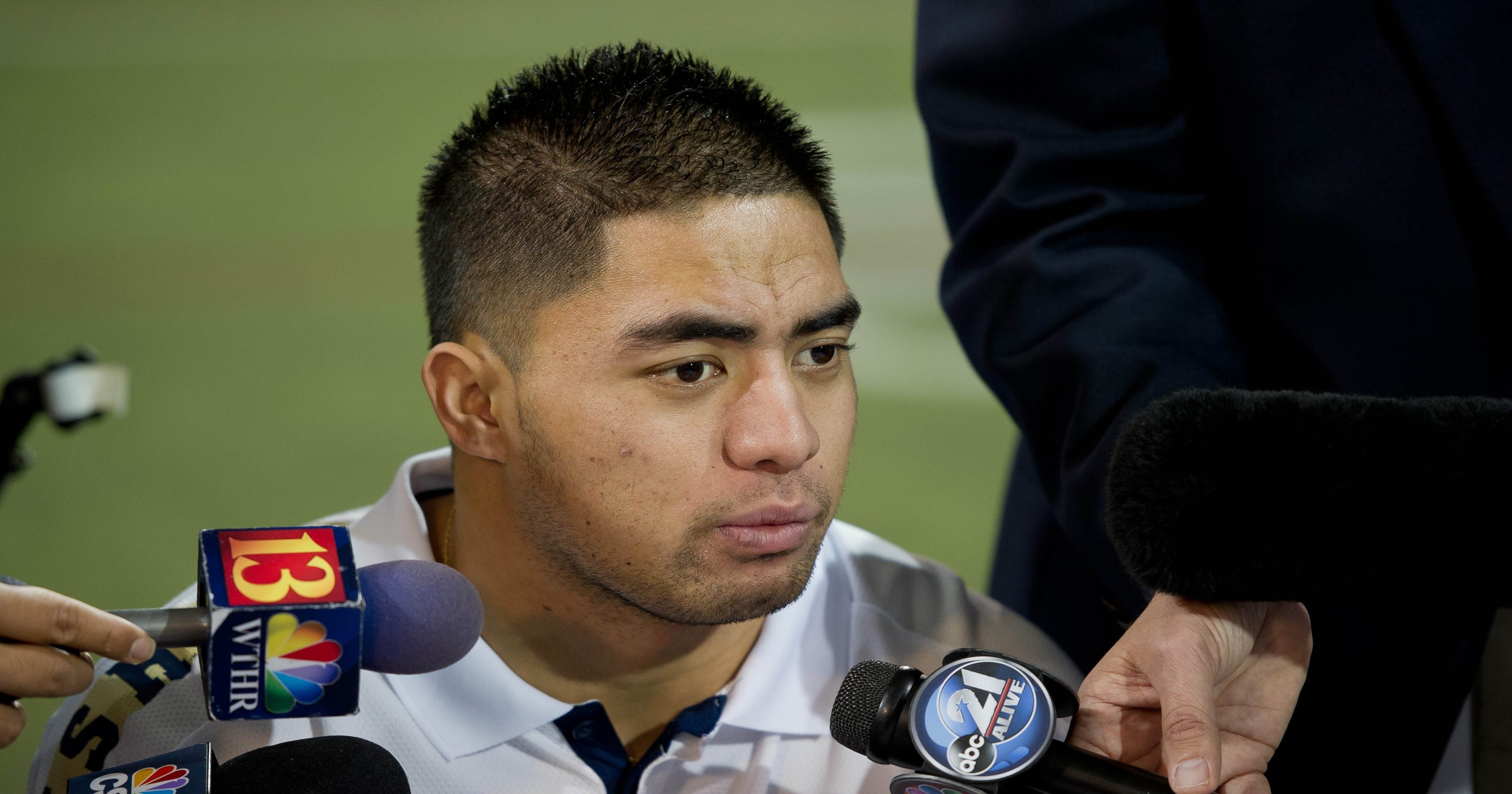 Report: Manti Te'o's inspirational girlfriend story a hoax