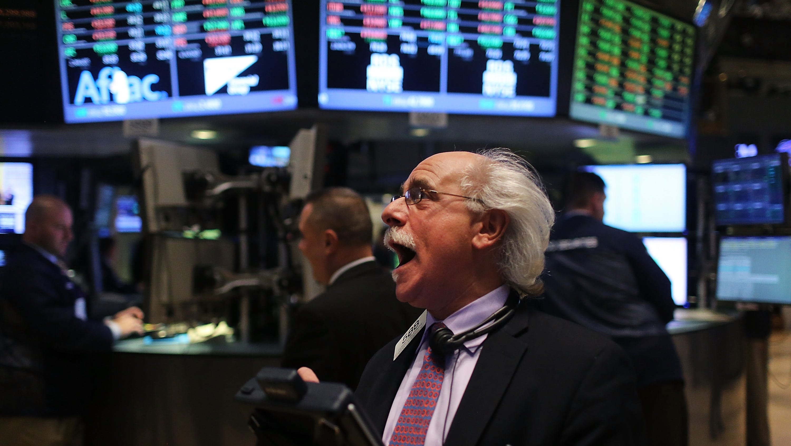 Biggest stock winners of 2012 keep gaining