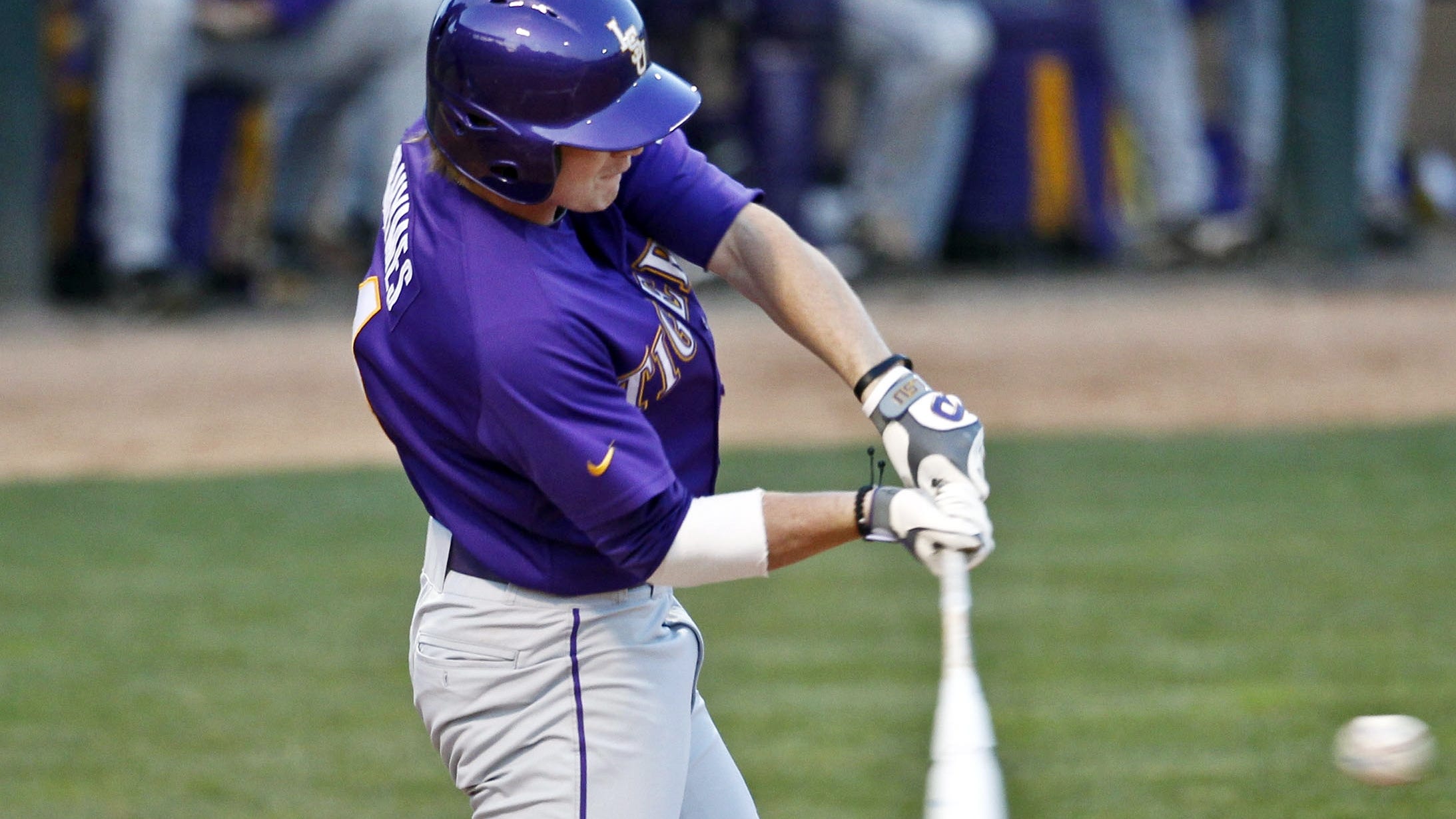 College World Series drought drives LSU