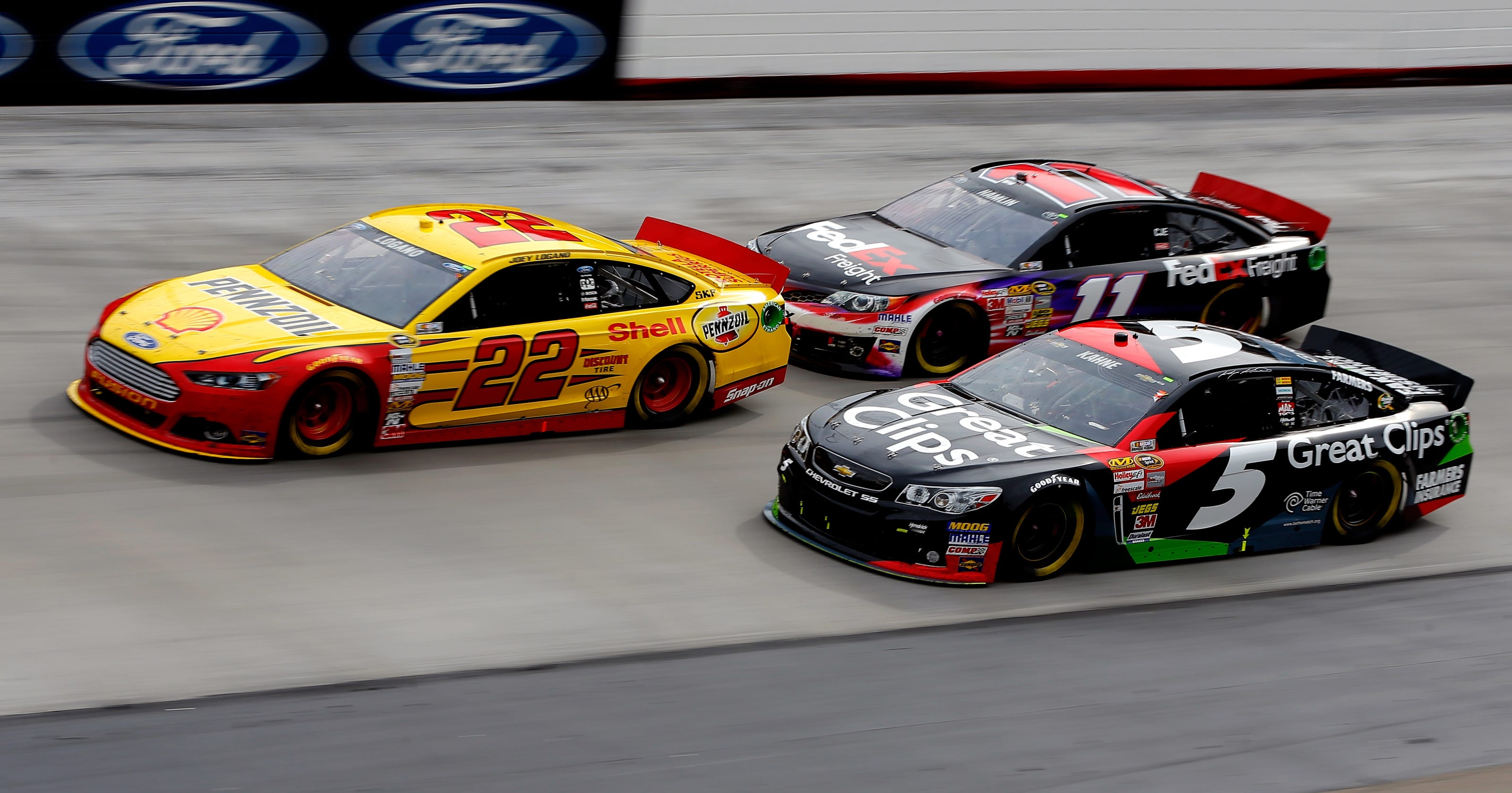 Joey Logano, Denny Hamlin continue feud at Bristol
