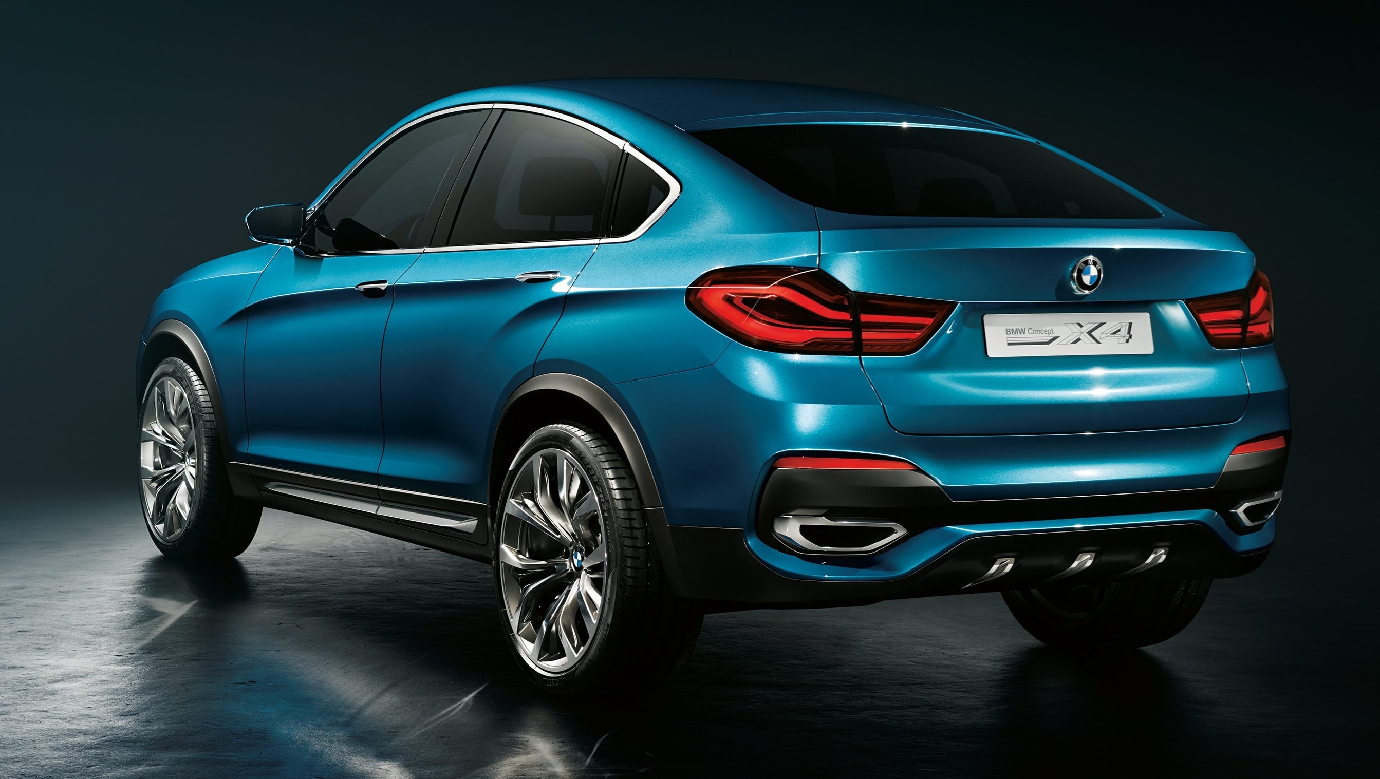 BMW unveils sleek new X4 crossover concept