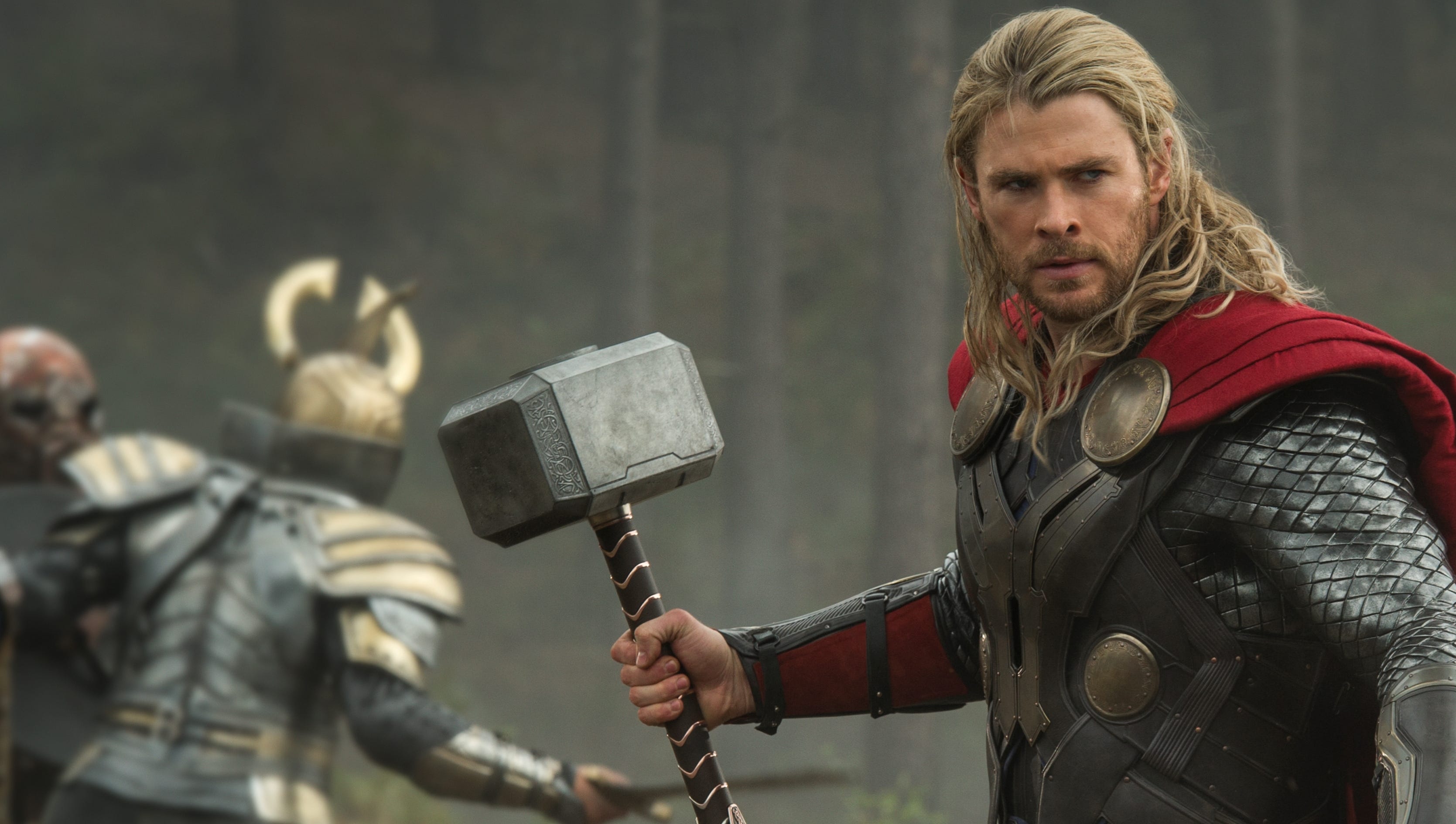 Exclusive look: Thor returns in 'The Dark World'