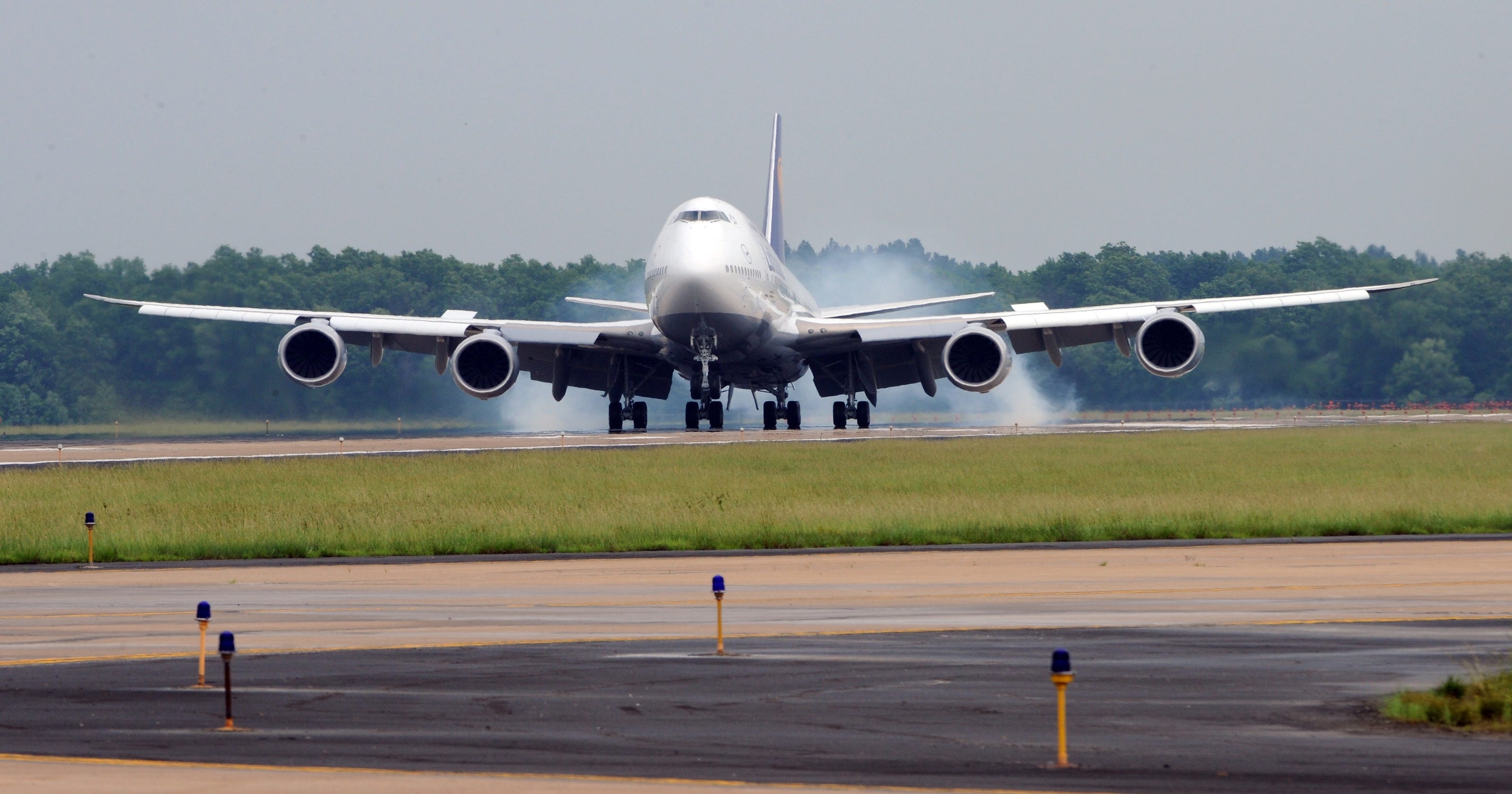 Ask the Captain: Wake turbulence brings wild ride