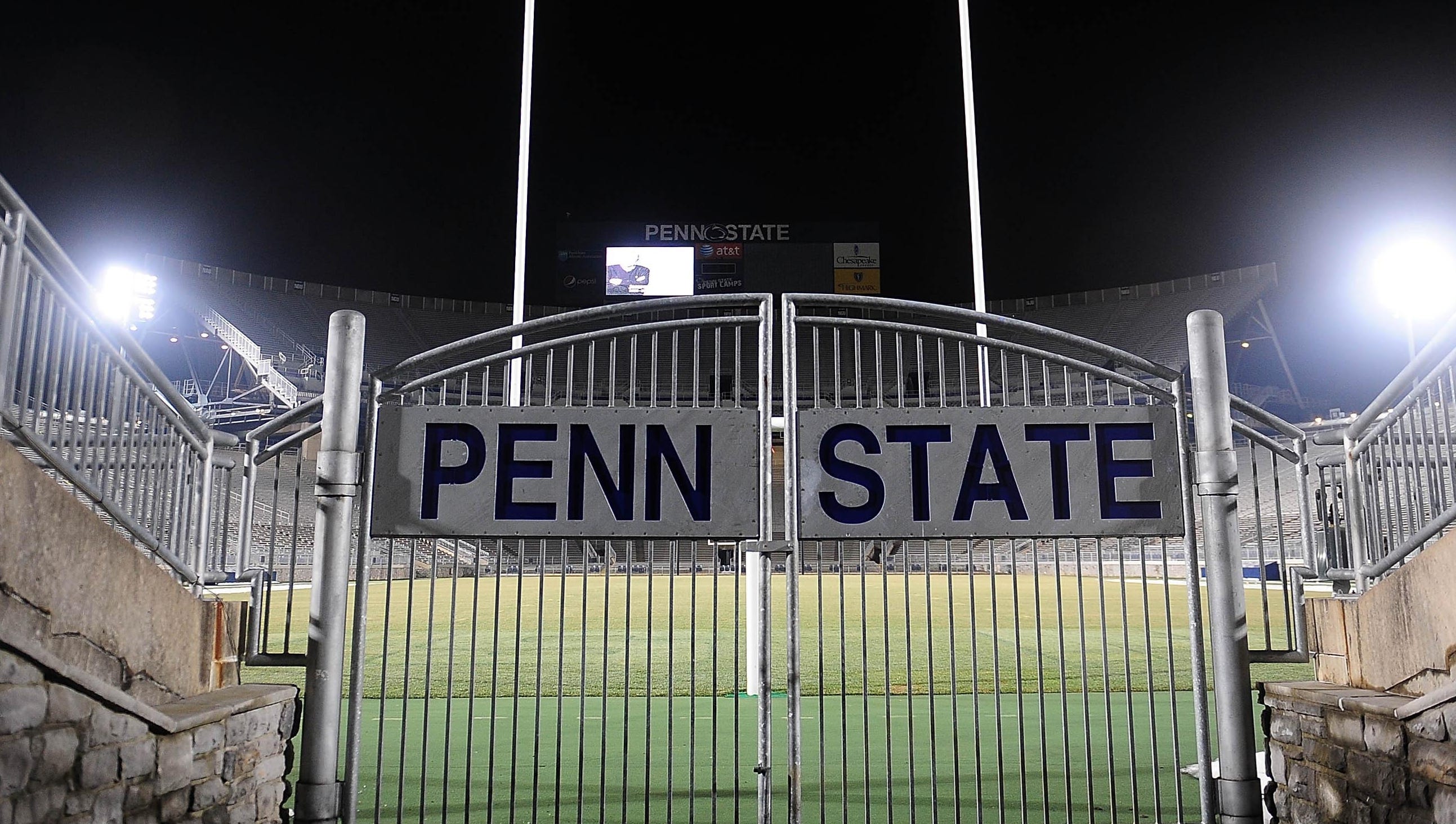 Penn State responds to SI story about medical staff standards