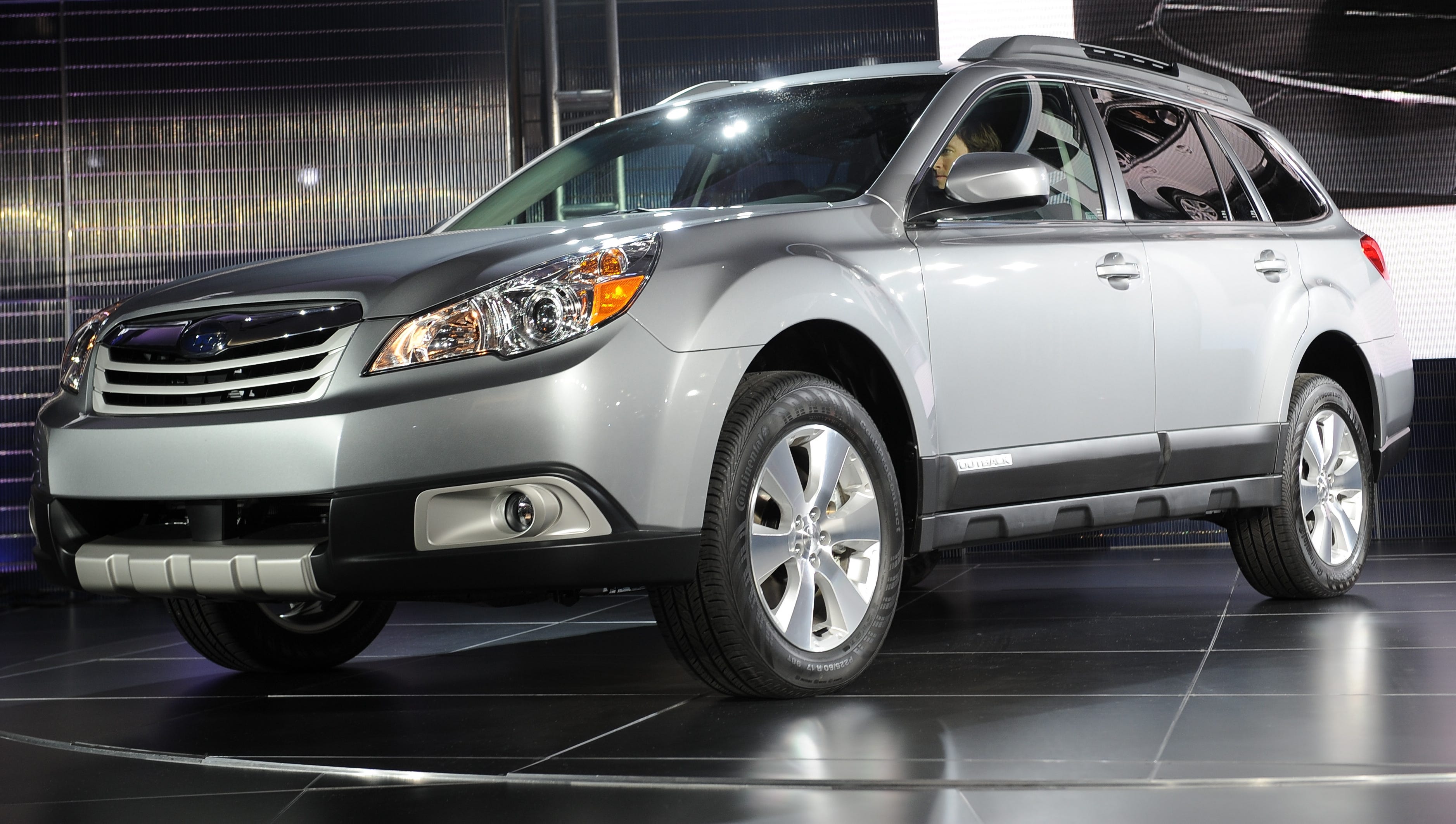 Subaru Outback Puddle Light Installation | Shelly Lighting