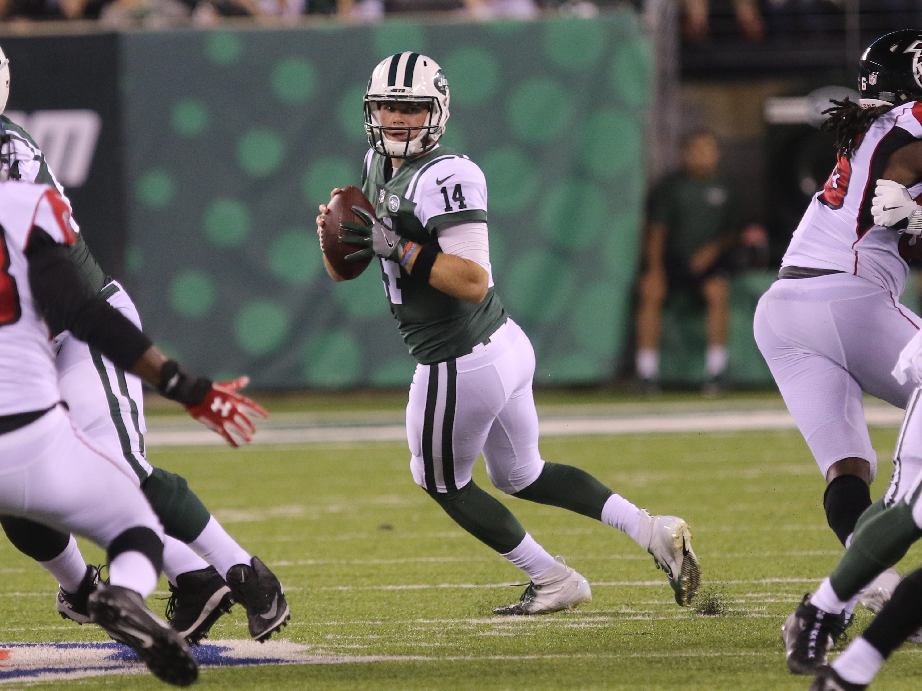 Sam Darnold on track to start vs. Giants, favorite to win Jets QB job?