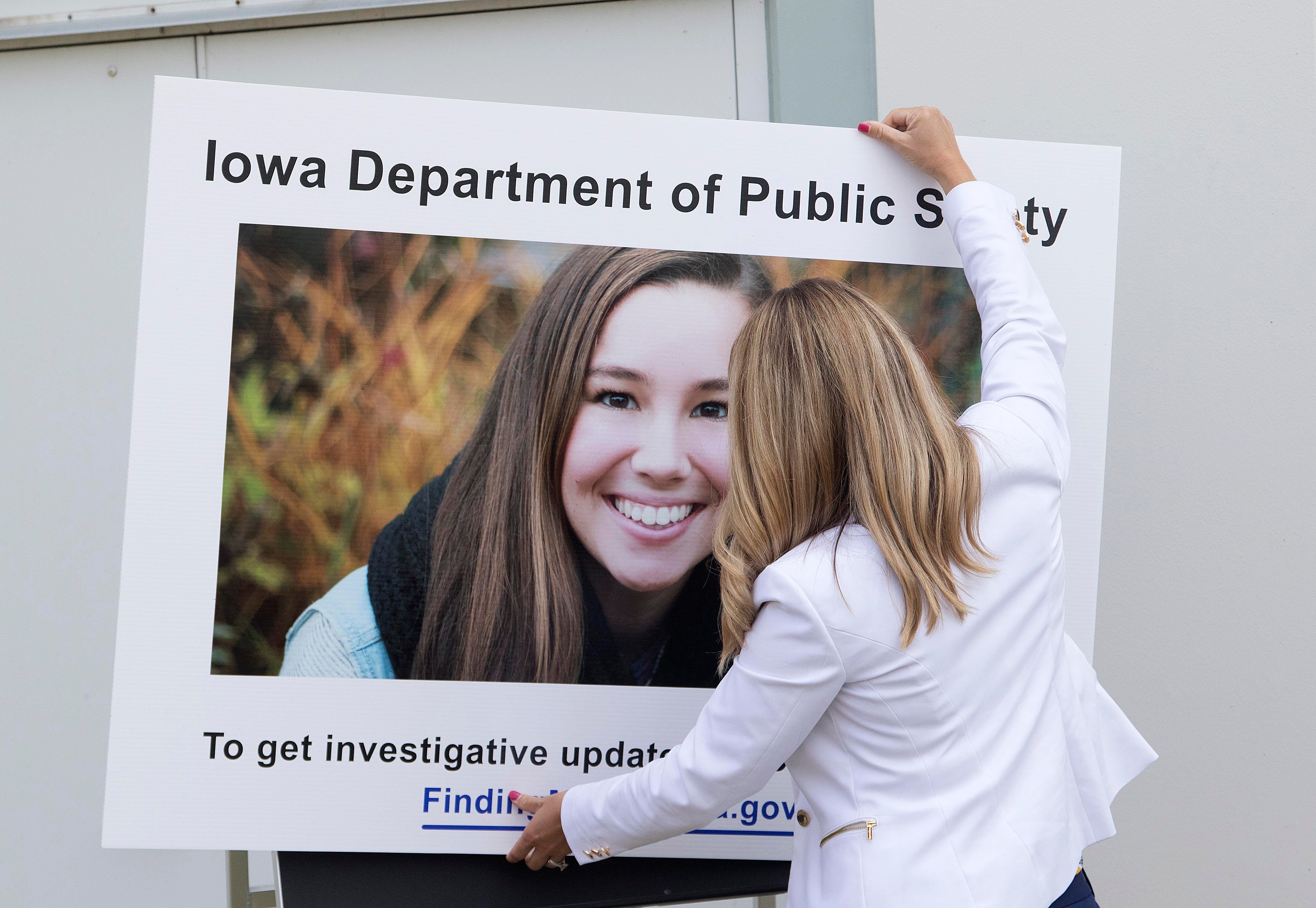 Recap: Mollie Tibbetts crime scene photos, DNA evidence shown in court