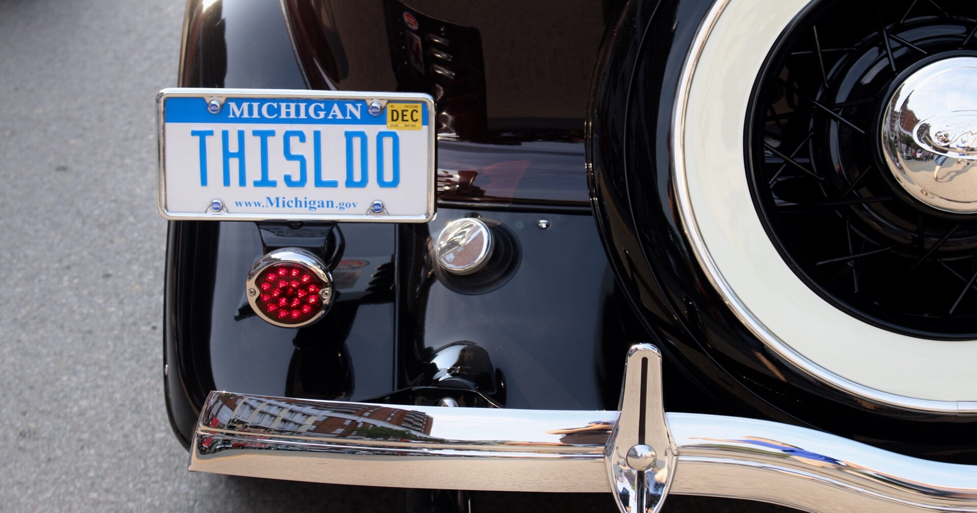 Dream Cruise 2018: Clever license plates