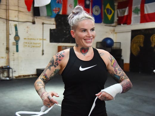 Bec Rawlings, self-proclaimed 'queen,' wins bare-knuckle boxing match