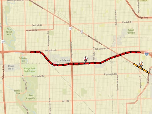 Road construction to slow traffic on I-96, I-696weekend
