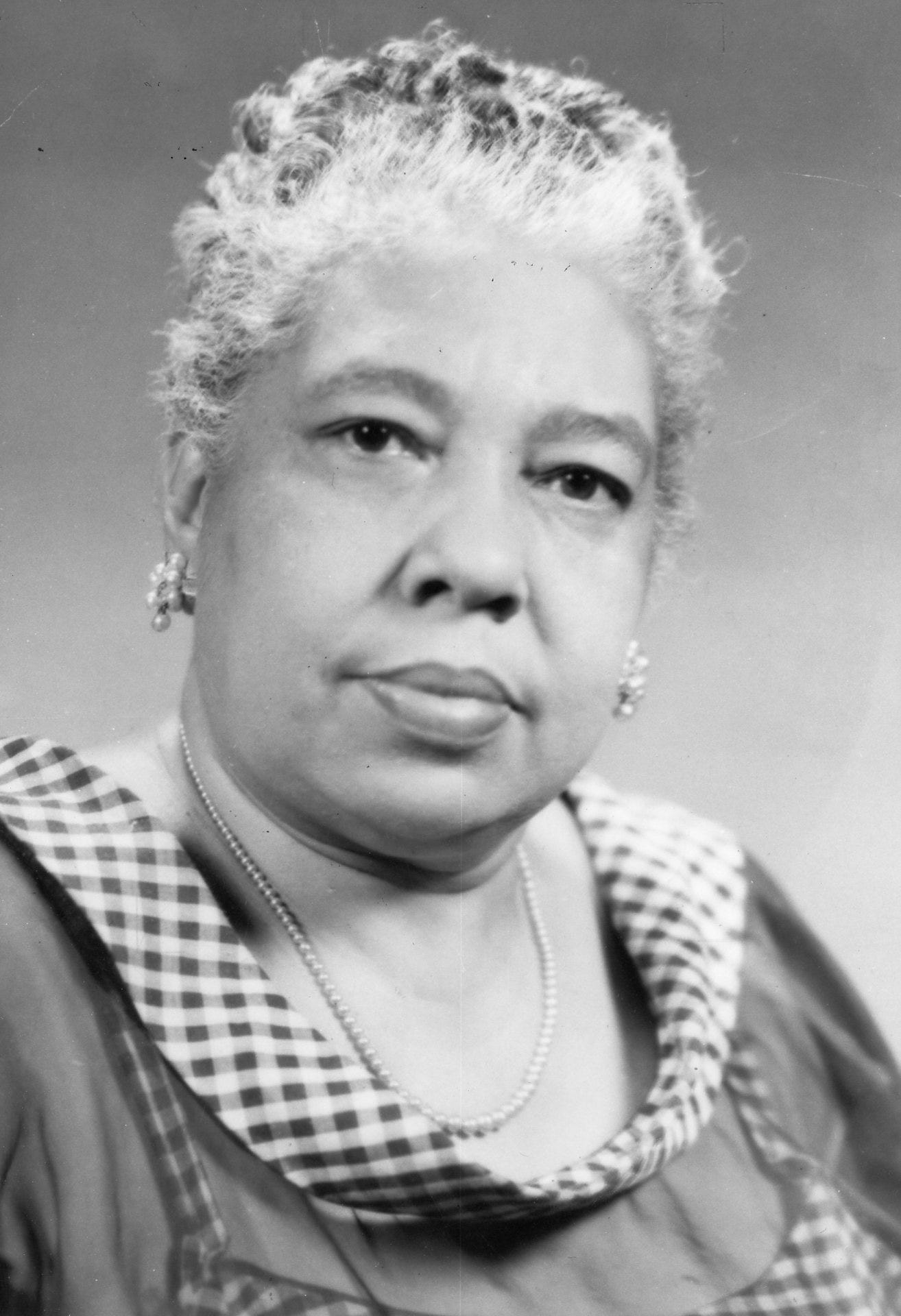 Newseum statue will honor Kentucky journalist Alice Dunnigan